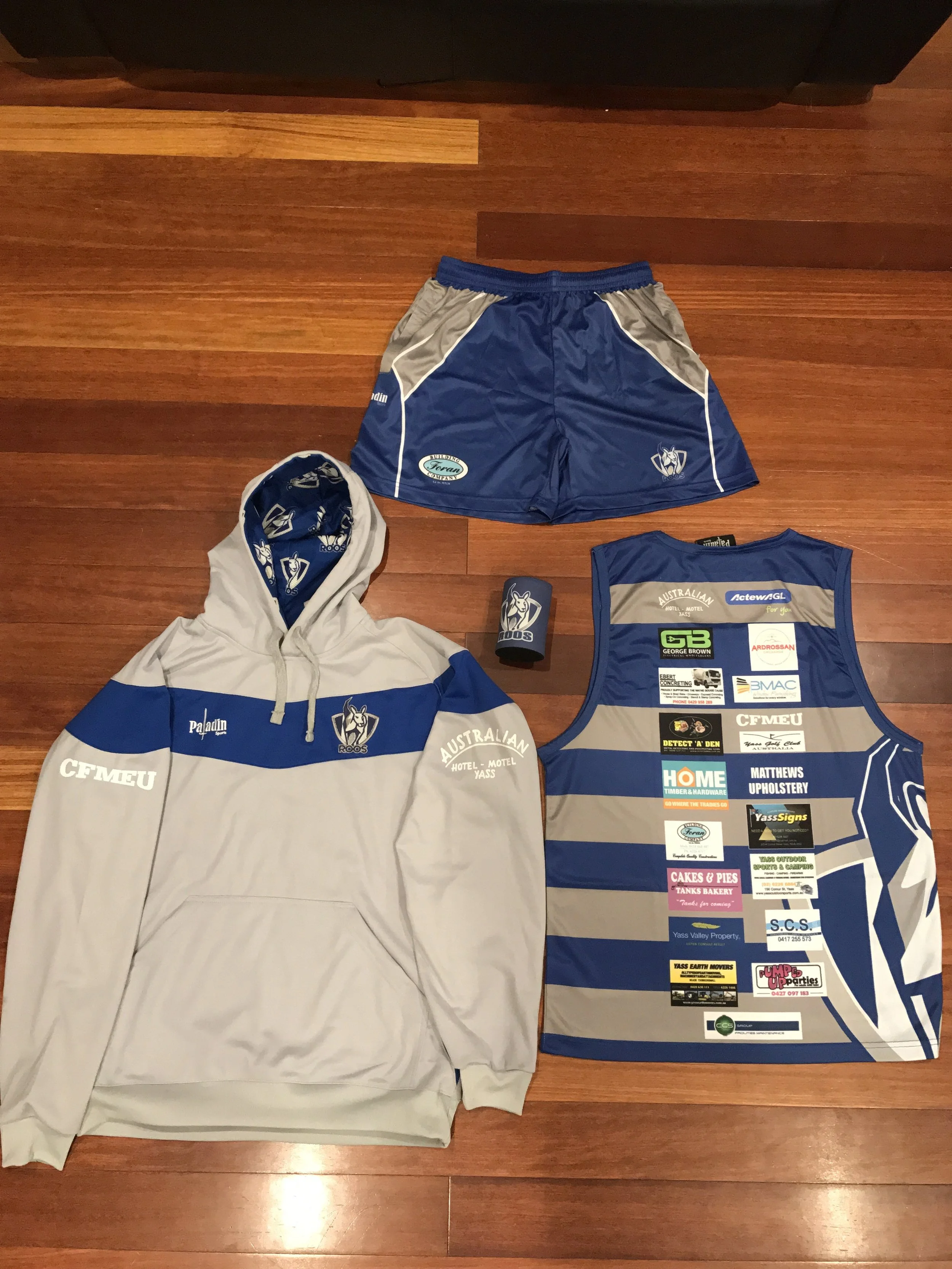 Store — Yass Roos AFC