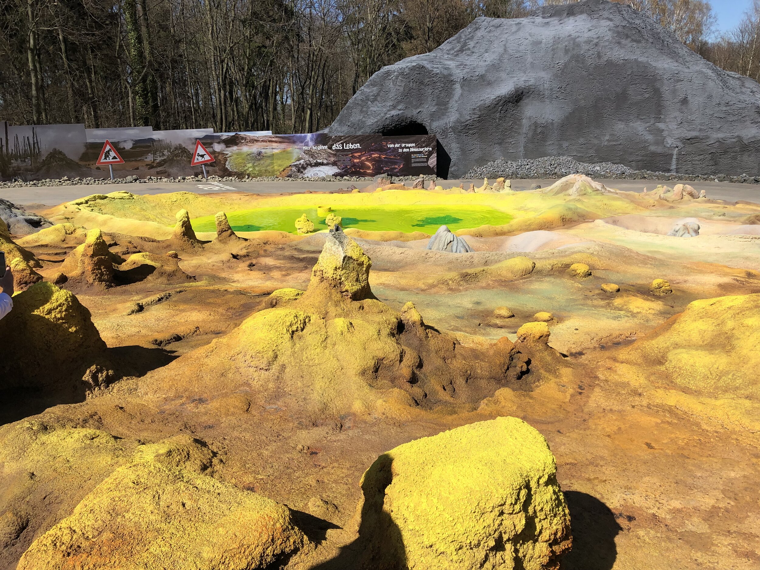 Ursuppe — Figurenbau Peter Ardelt