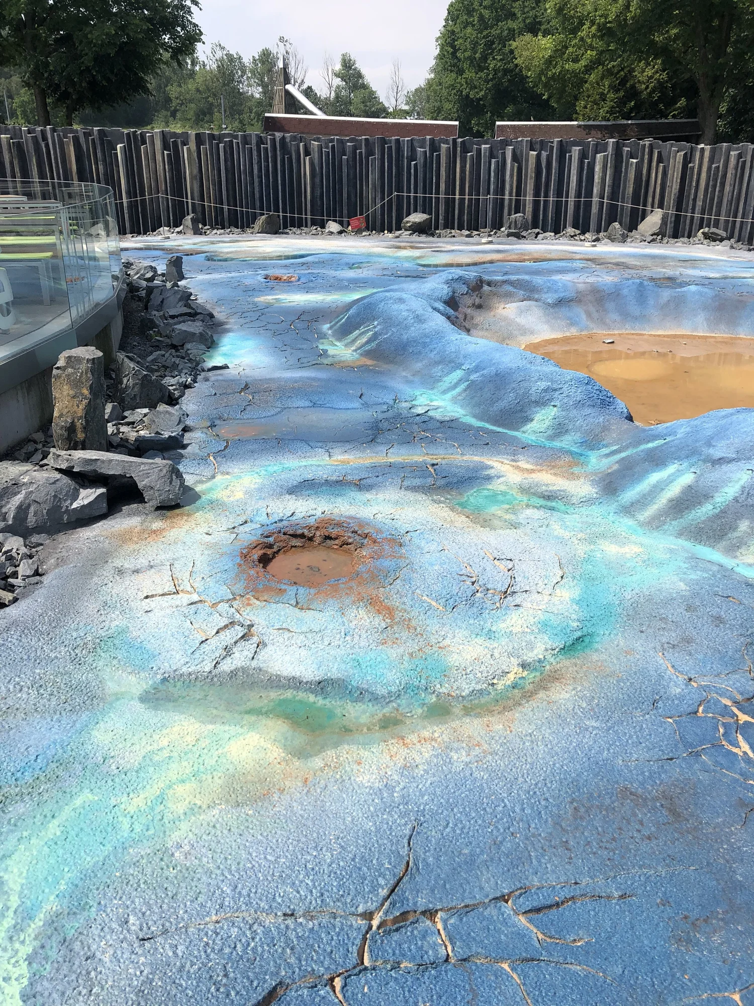 Ursuppe — Figurenbau Peter Ardelt