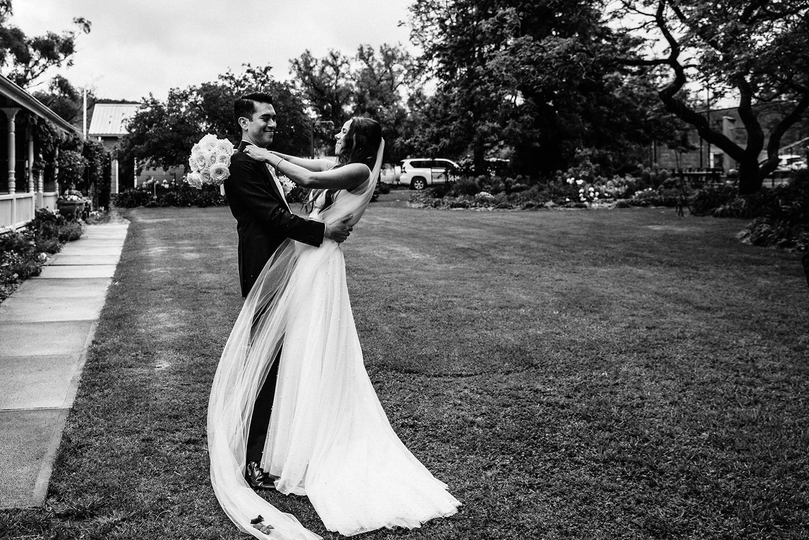 Tori & Charlie - Bespoke Country Weddings
