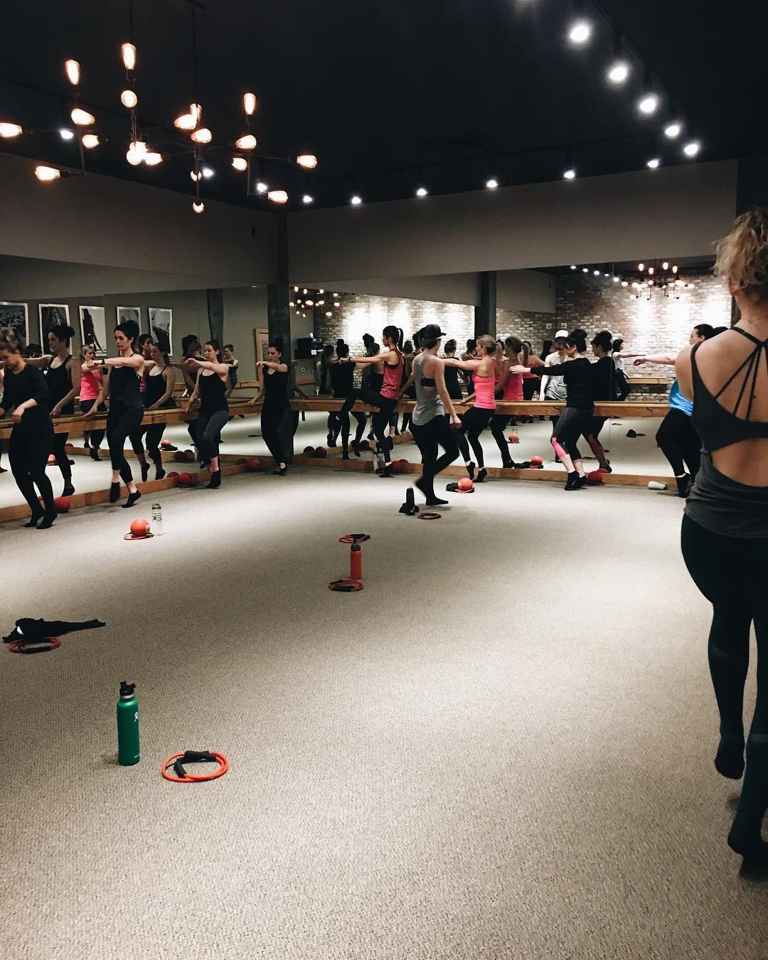 How To Survive Your First Pure Barre Class — Wellness Bum