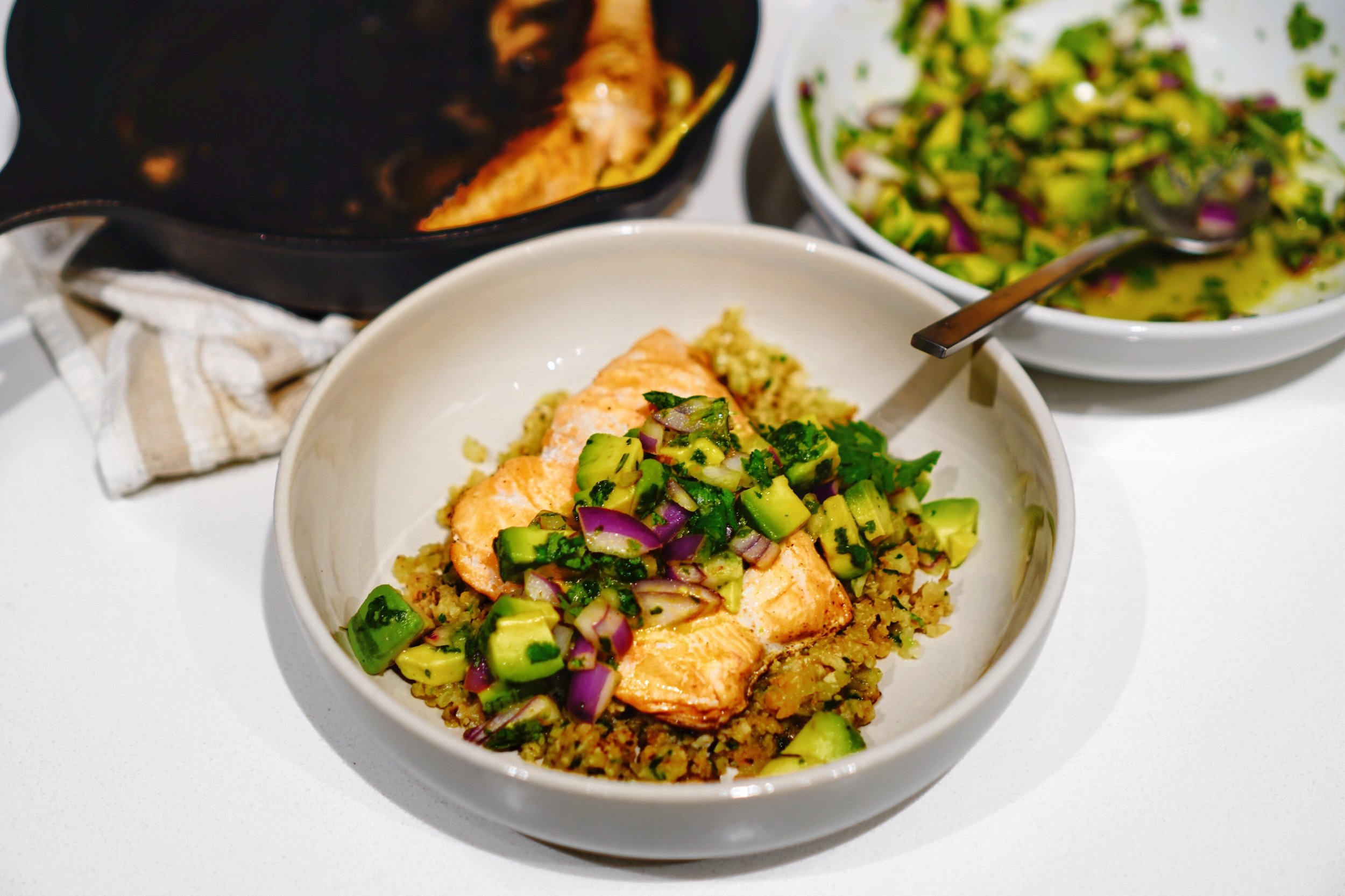 Salmon with Cilantro Cauli-Rice & Avocado Salsa — Wellness Bum