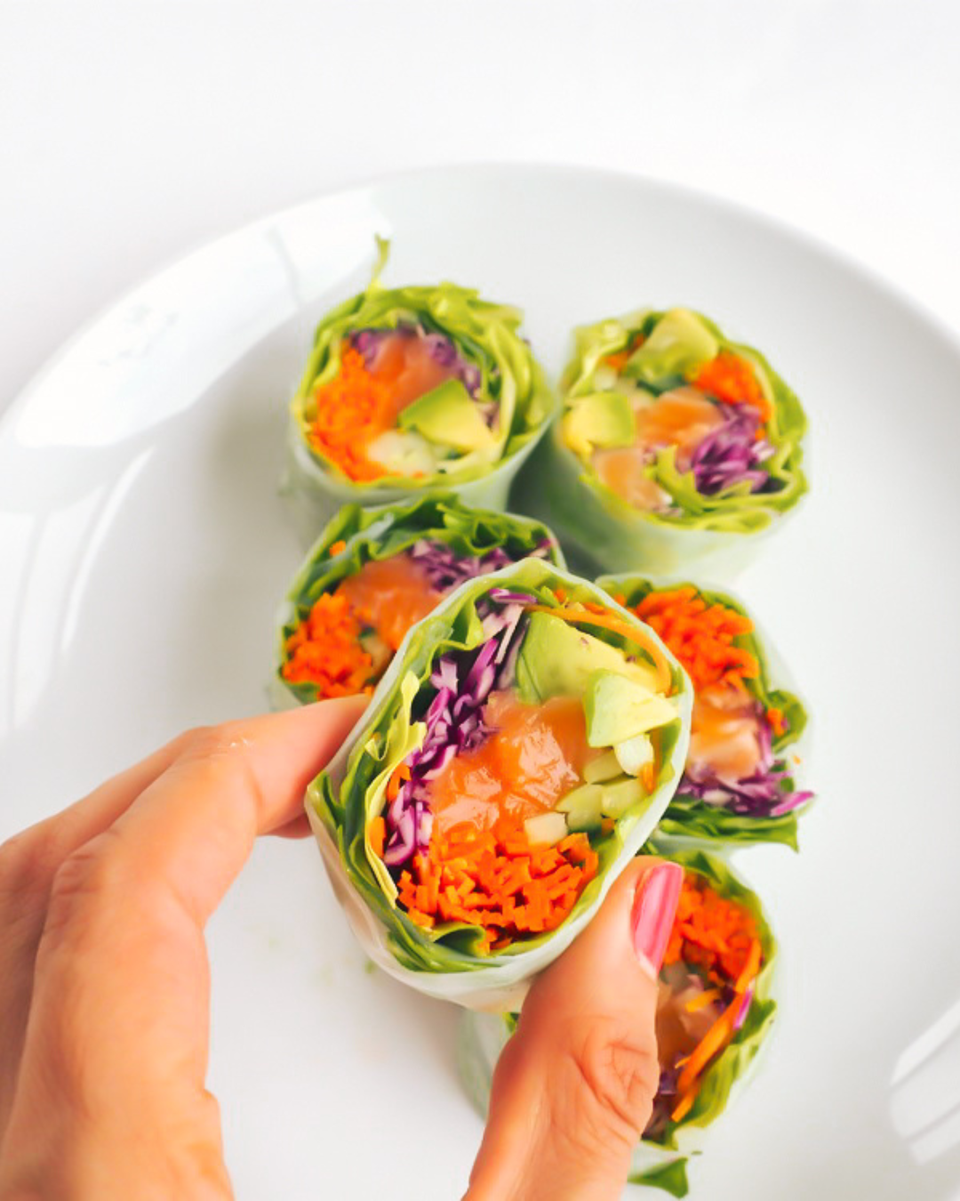 Quick and Easy Fresh Spring Salmon Roll Recipe for Sushi Lovers ...