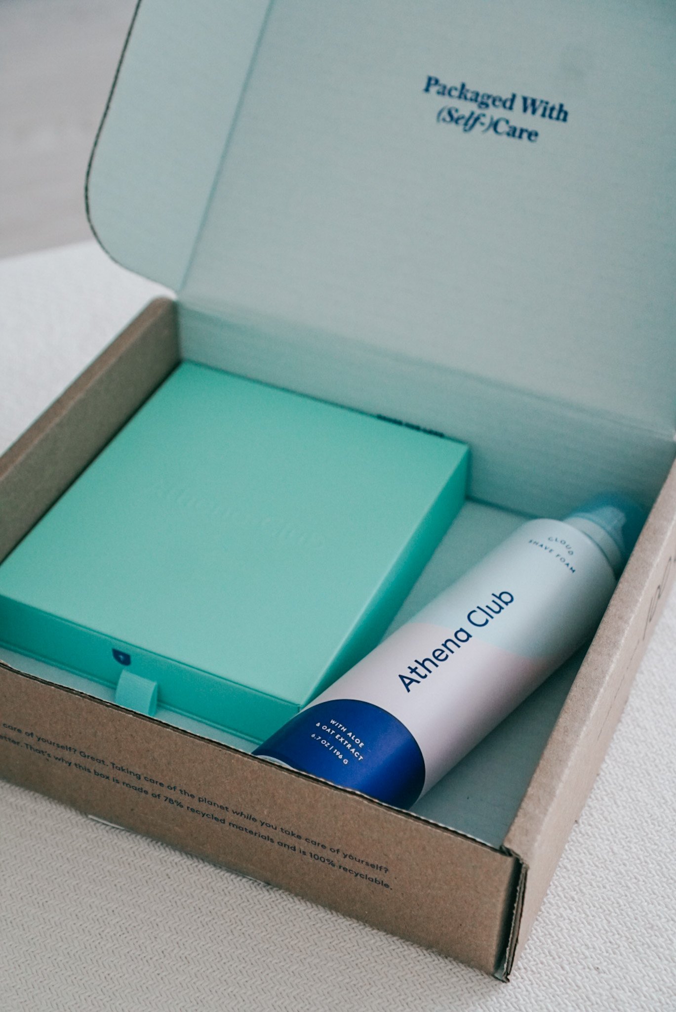 Athena Club Razor Review: Best Shave Ever in 2022? Here Is Everything ...