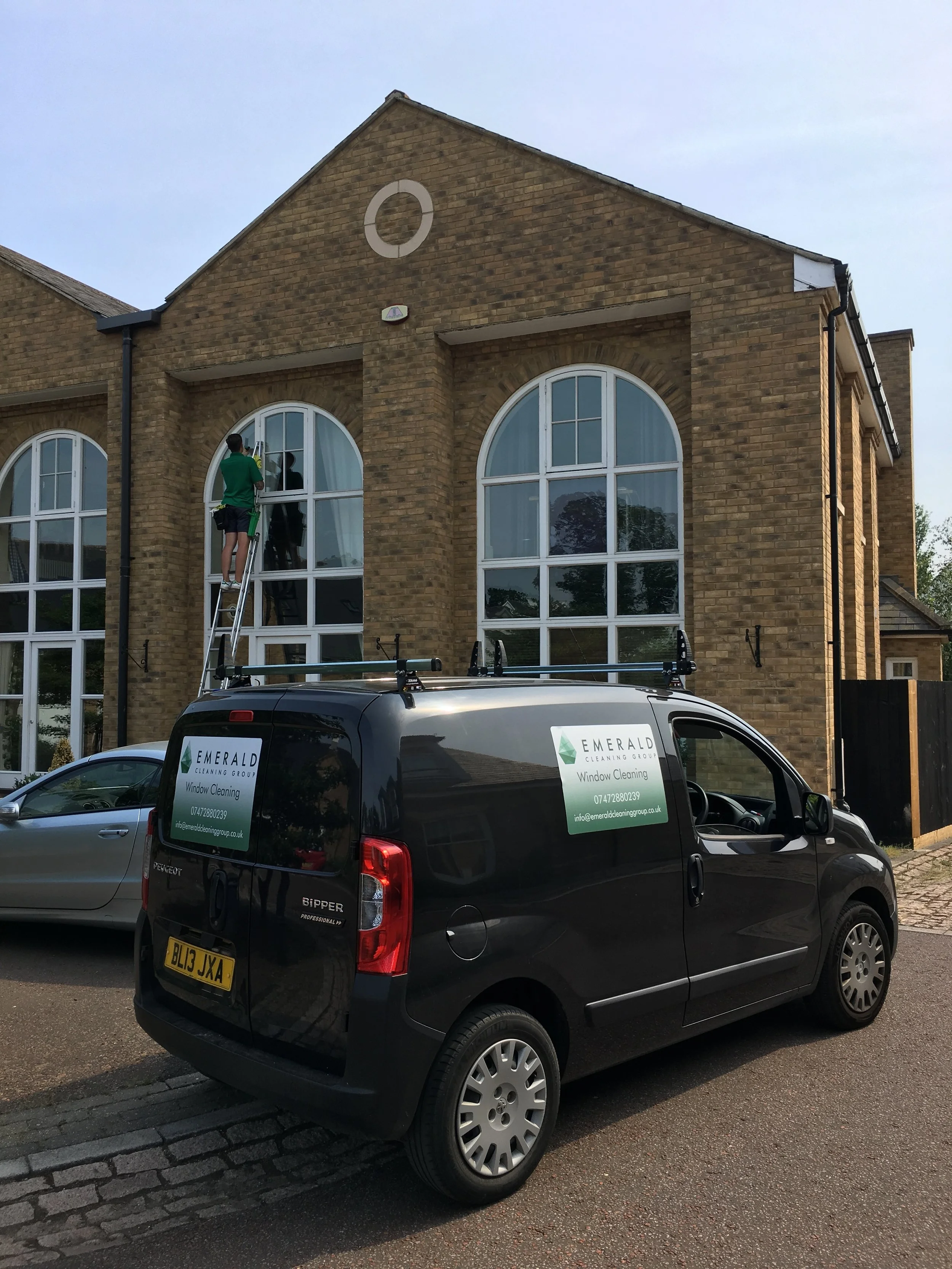 Emerald cleaning group