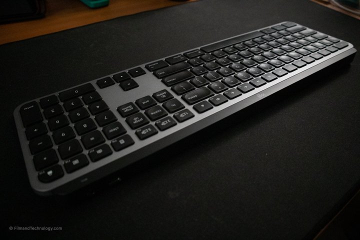 Logitech MX Keys for Mac vs. Apple Magic Keyboard | Which Is the Best ...