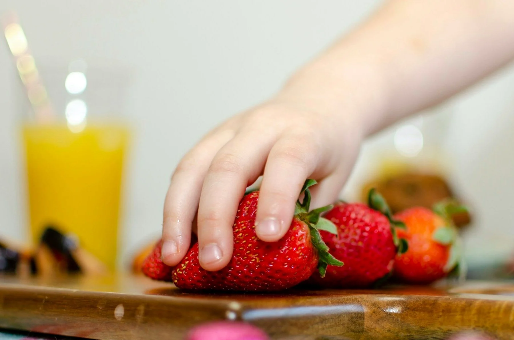 Smart Snacking Strategies — Quality Care for Children
