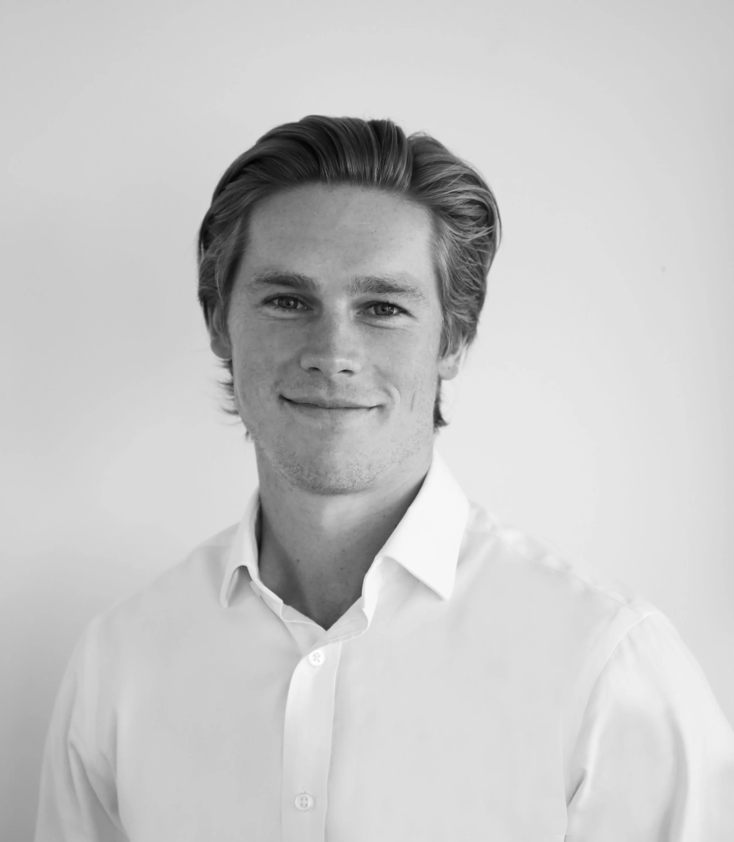 Pluto Finance appoints Harley Allen as Senior Associate — Flashbulb*