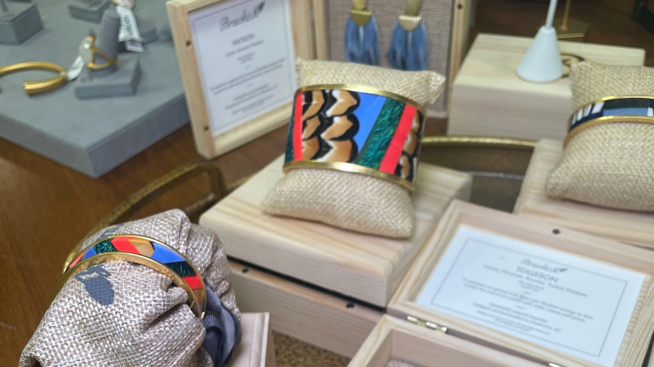 Sara & Beth Gifts and Home | WELCOME