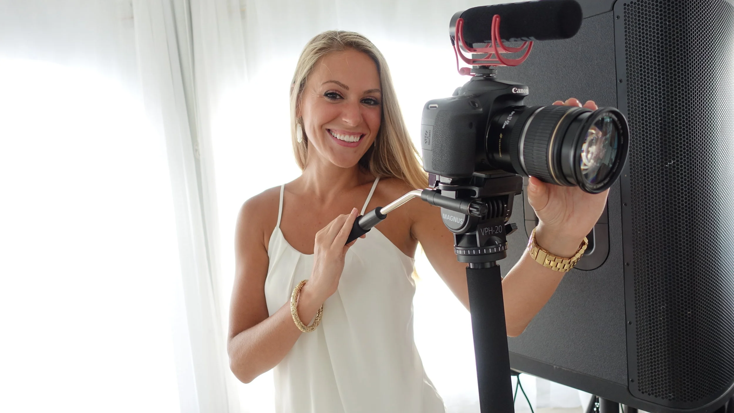 How Much Does a Wedding Videographer Cost in Chicago? | I Do Video by Leo