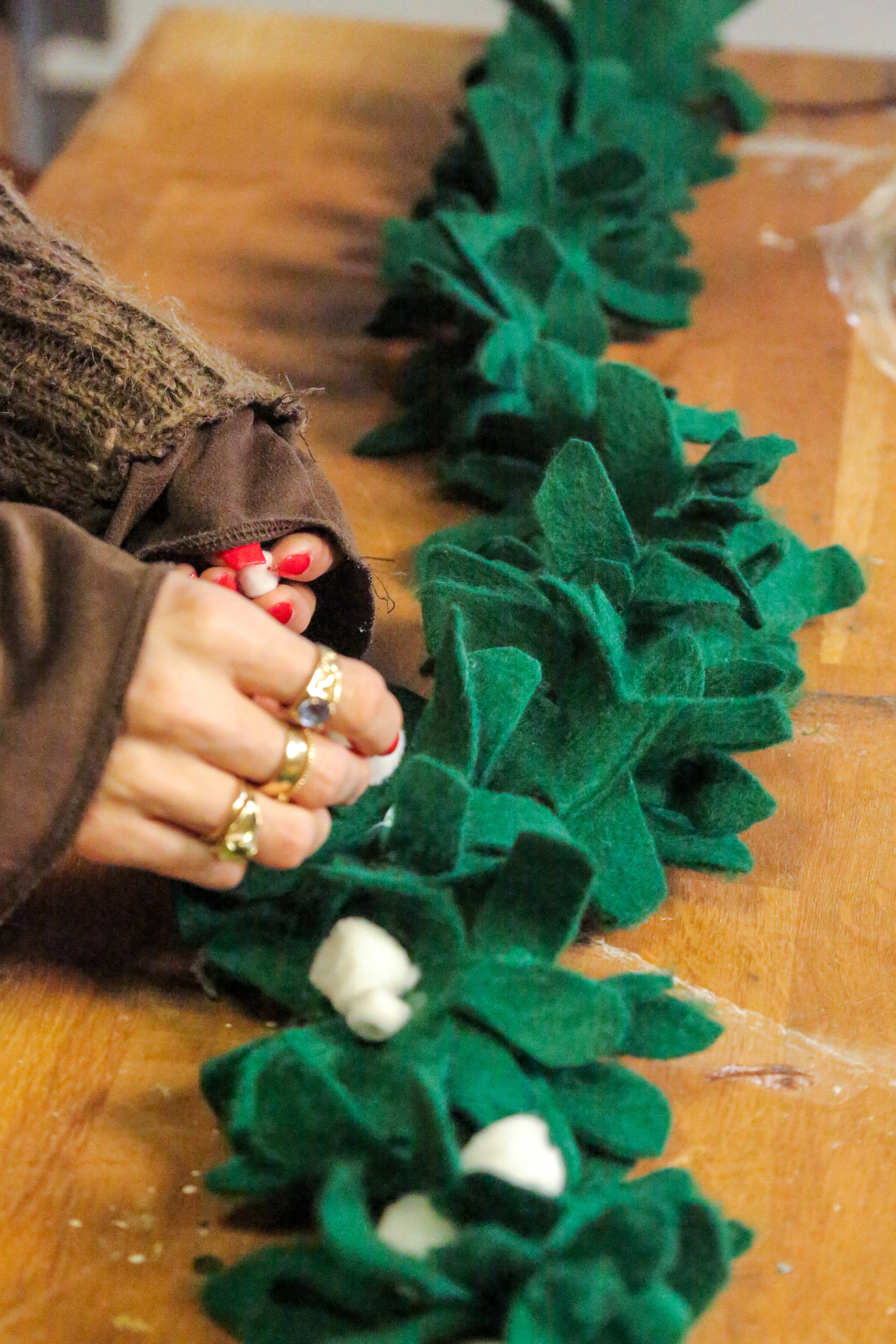 Making the West Elm Mistletoe Garland on a Budget — The Sorry Girls