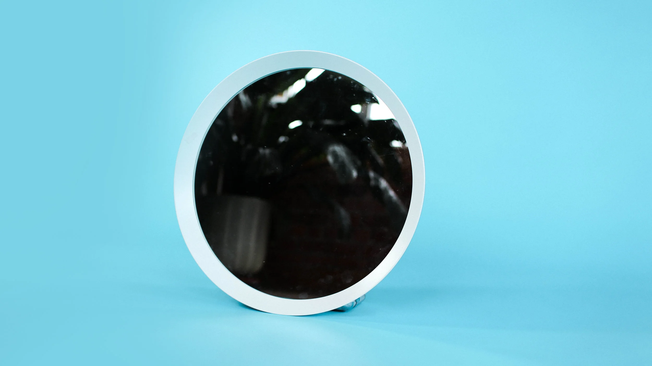 MINIMALIST VANITY UPCYCLE — The Sorry Girls