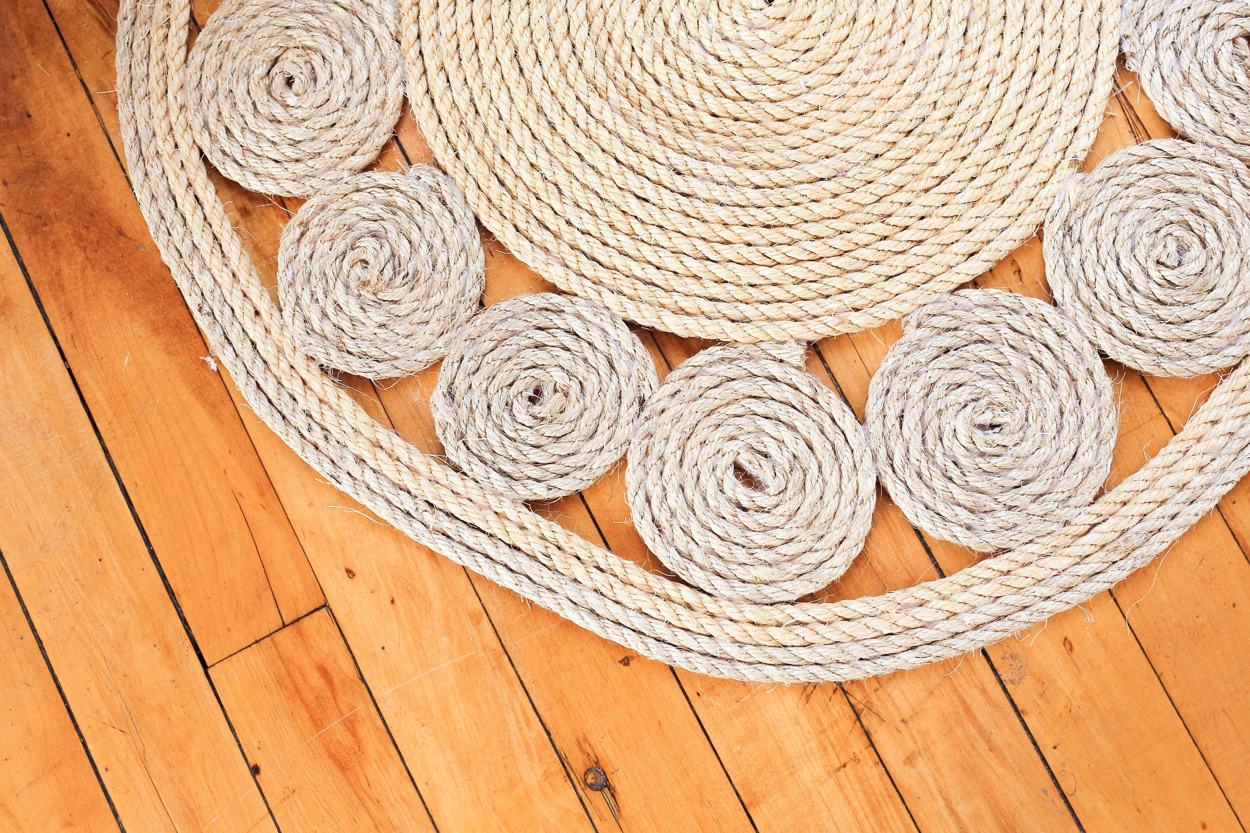 DIYing THE STRAW AND JUTE TREND — The Sorry Girls