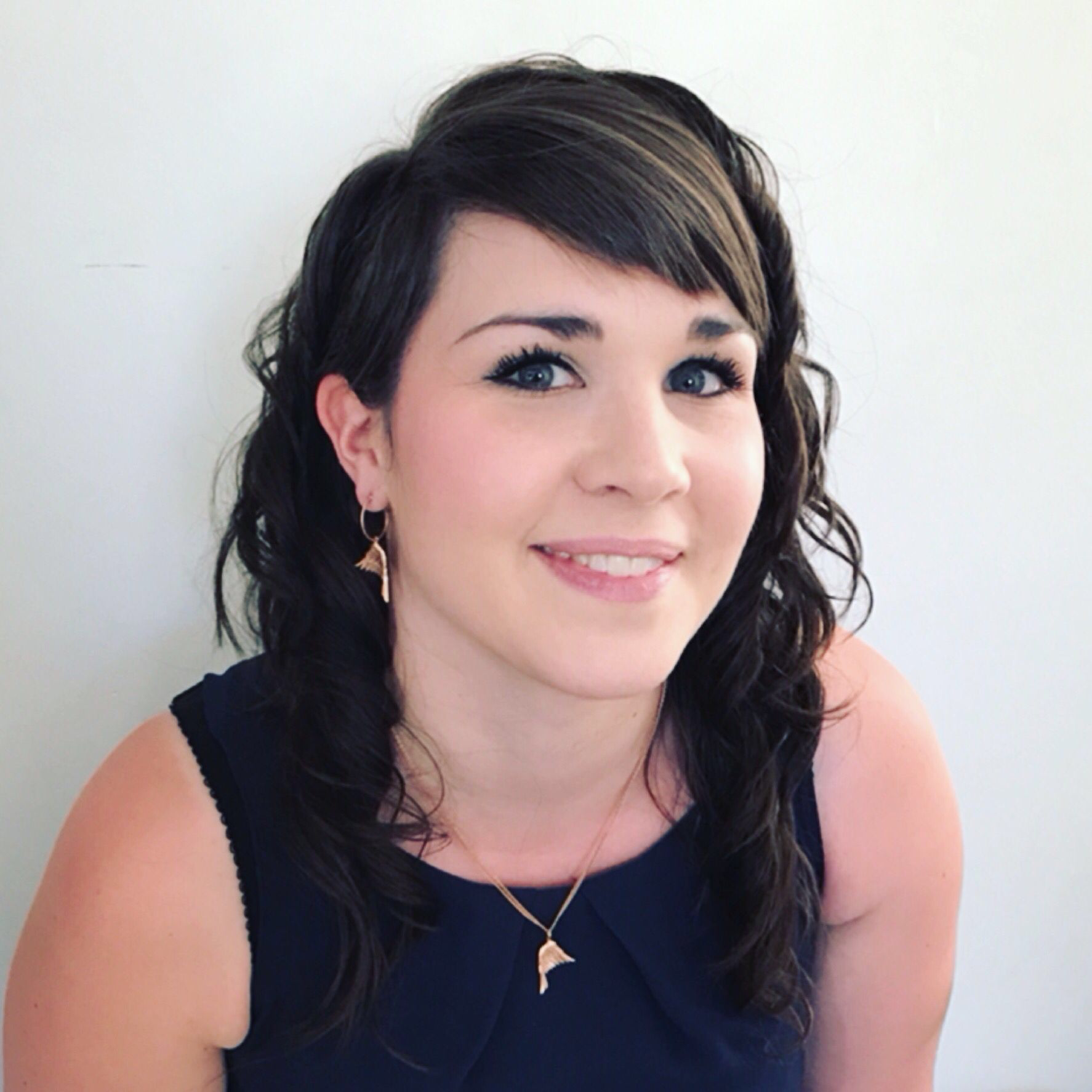 Hoop Wing earrings: rise up on wings like eagles