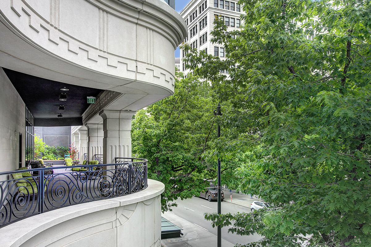 Escala Seattle Concierge