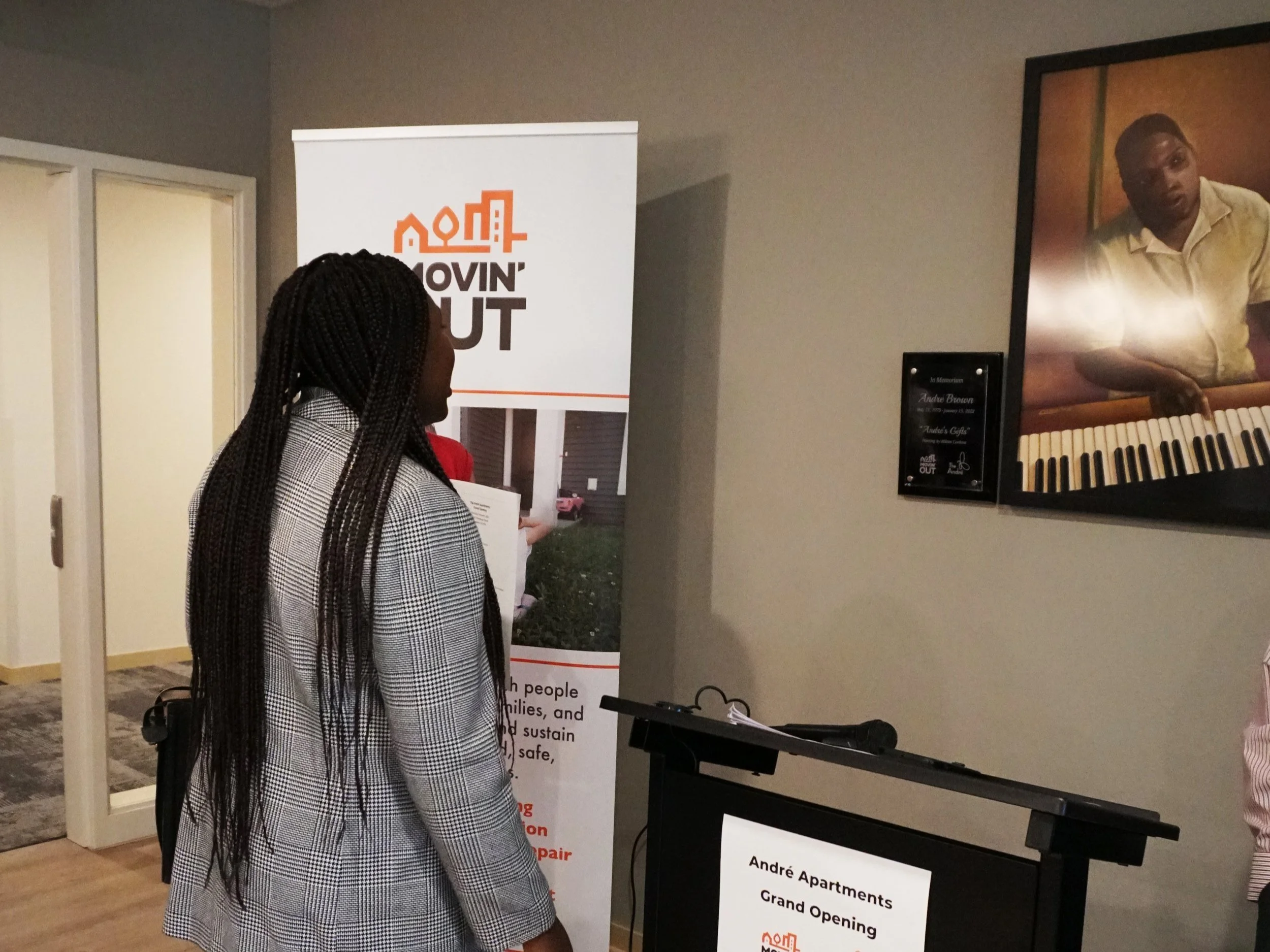The André Apartments Grand Opening — Movin' Out, Inc. - Accessible ...