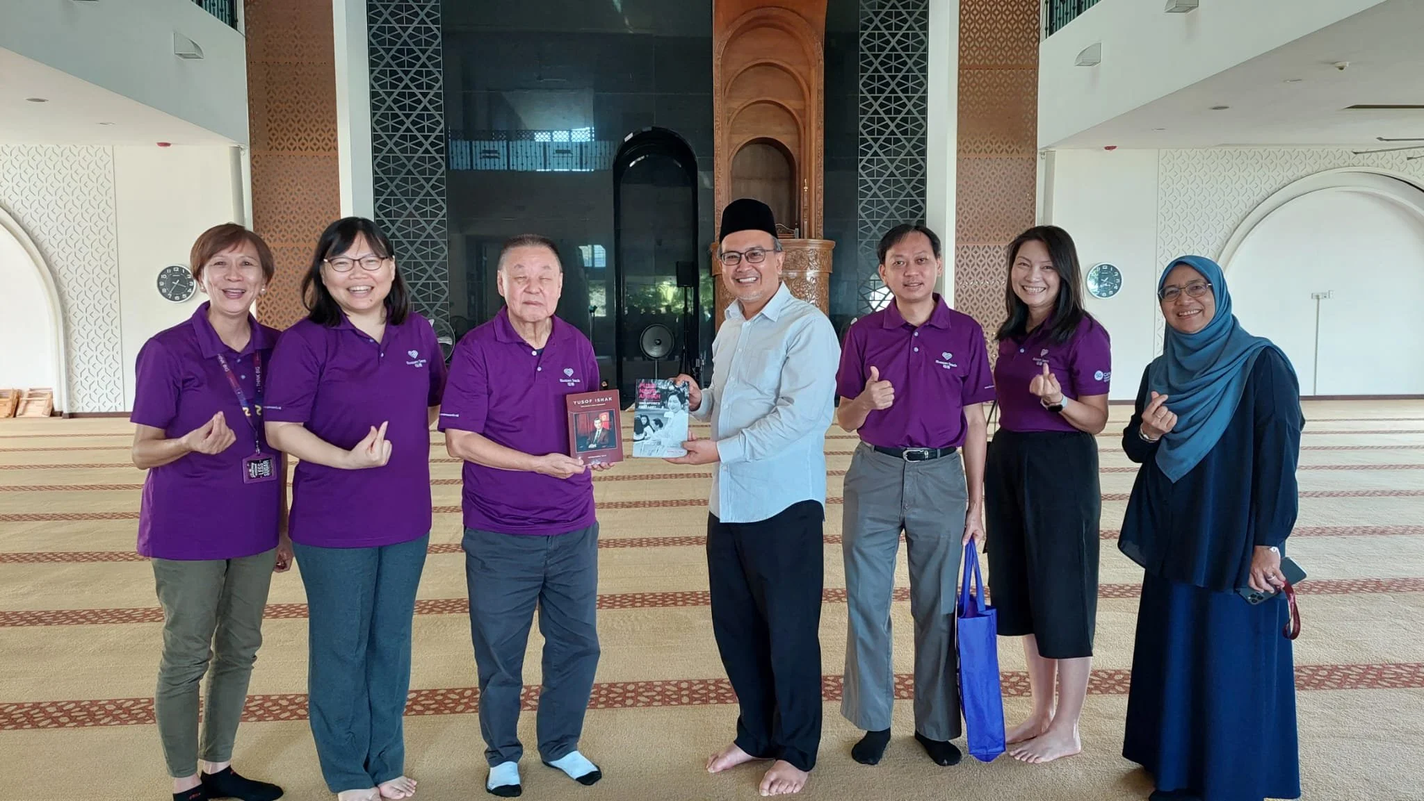 Visit to Masjid Yusof Ishak — Blossom Seeds 福善