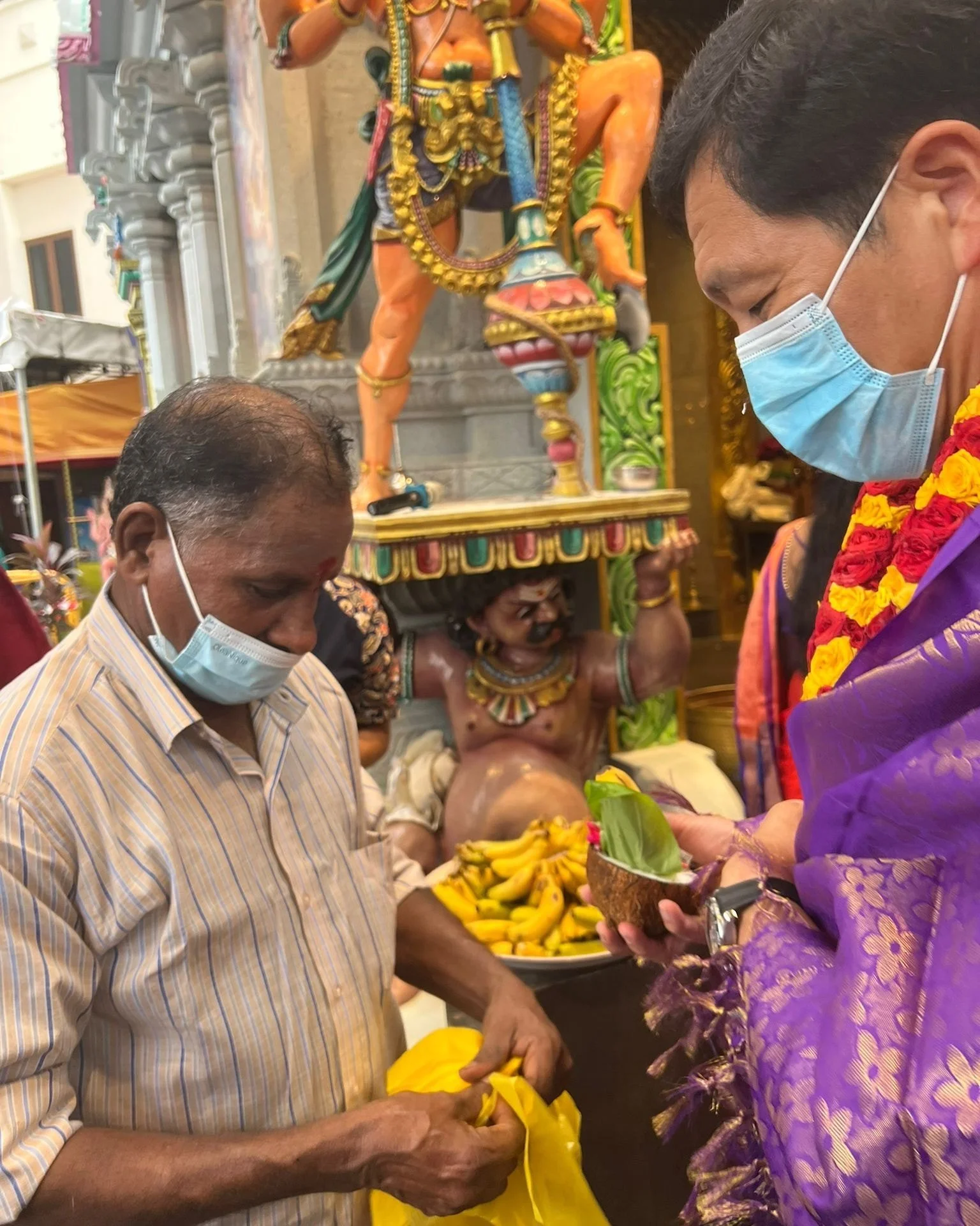 Deepavali Prayers at Holy Tree Sri Balasubramaniar Temple — Blossom ...