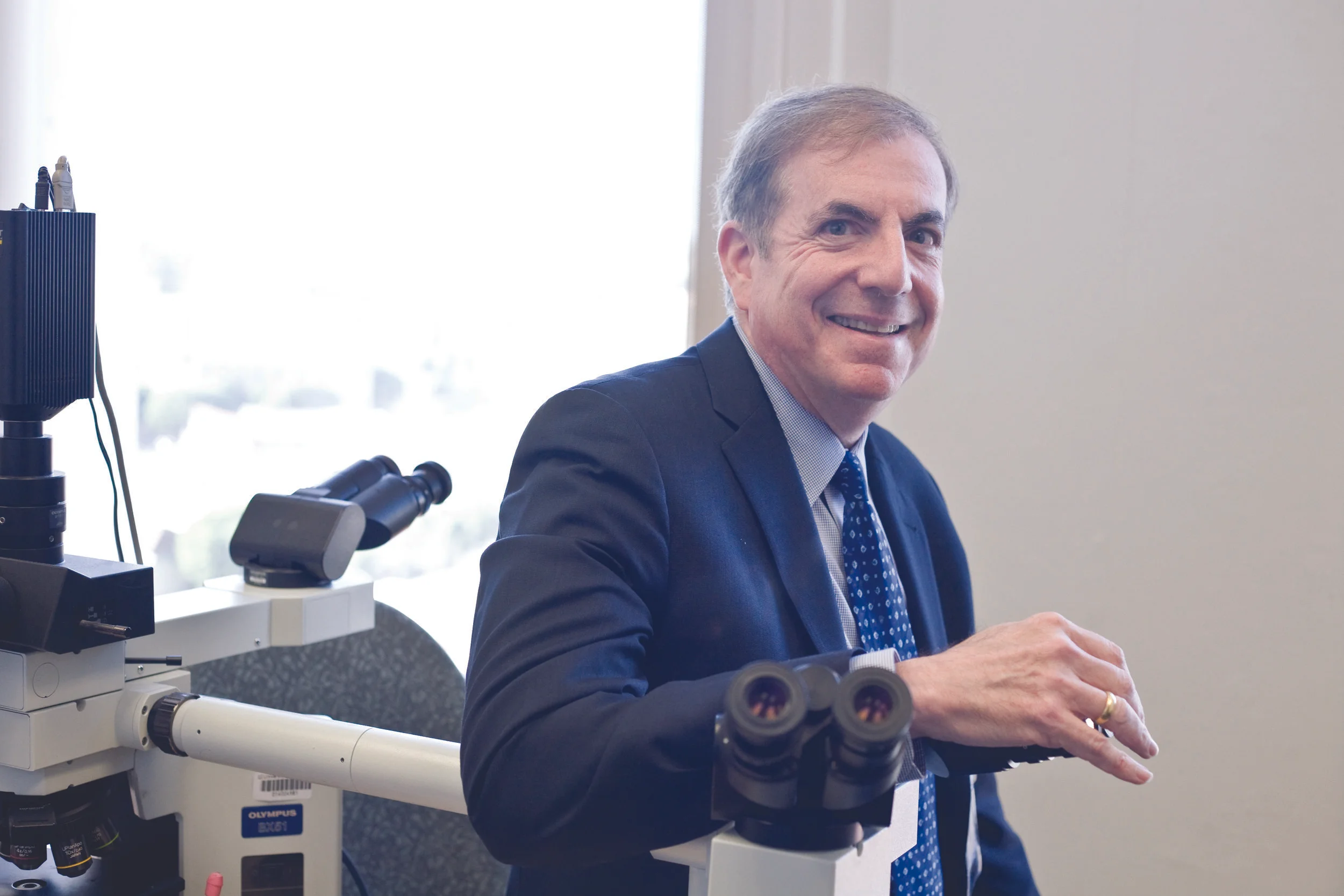 Rainbow Genomics-Management