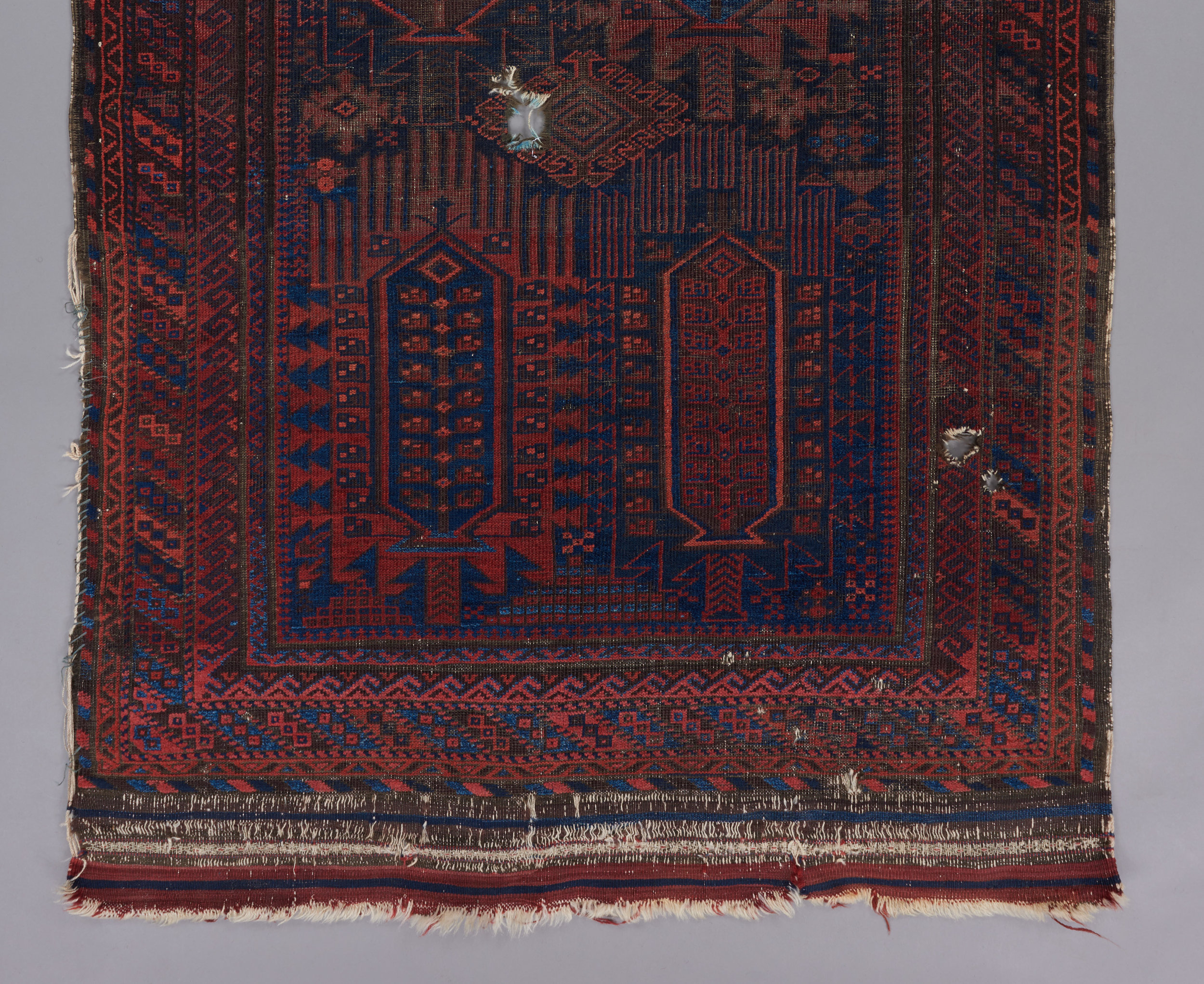 Baluch rug — b bolour