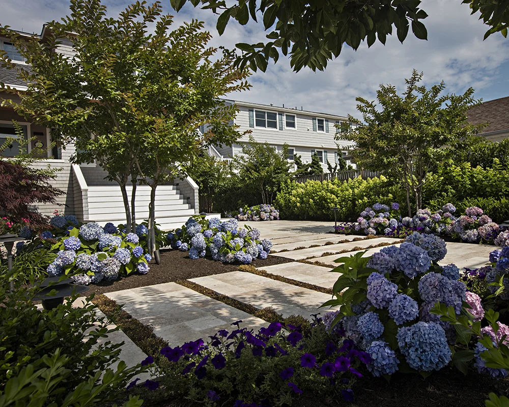 Reynolds Landscaping | Unique and Functional Outdoor Living Designs ...