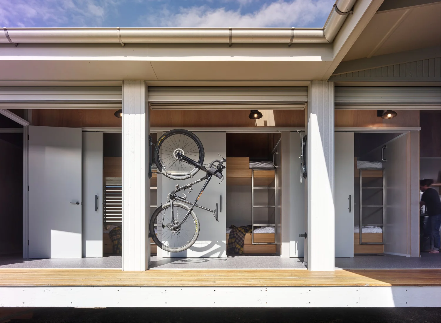 RAIL TRAIL REFUGE | Bicycle Overnight Accommodation at Brisbane Valley ...