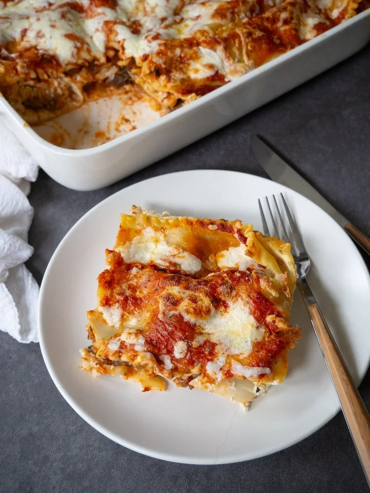 Meatless Lasagna with Eggplant and Mushroom Sauce — Registered ...