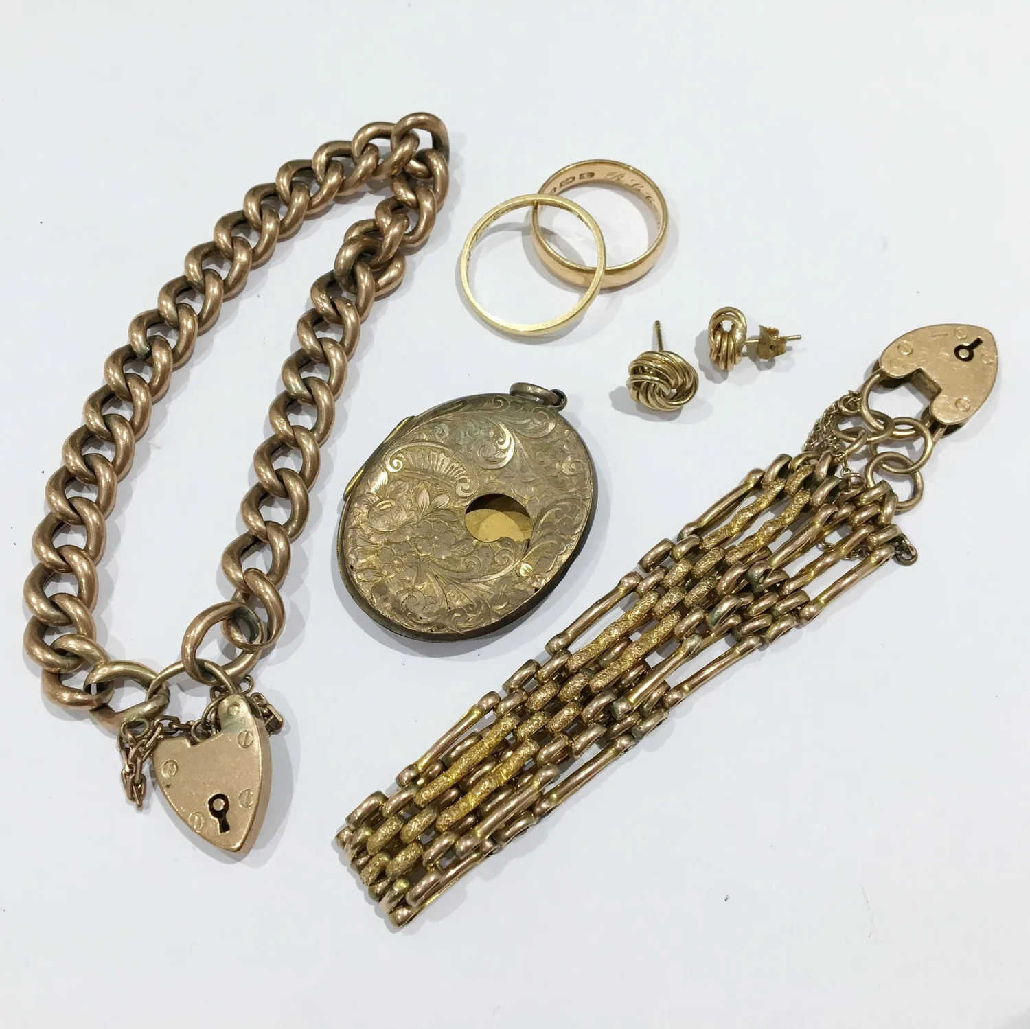 A case study ~ remodelling old gold — Varoshe Bespoke Jewellery