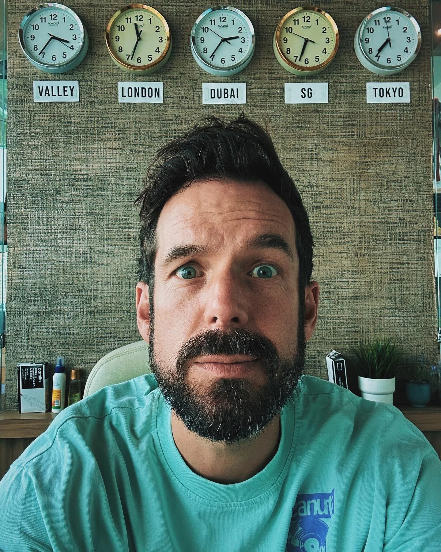 Simon Feilder Mumbai Comedian Actor Voice Artist