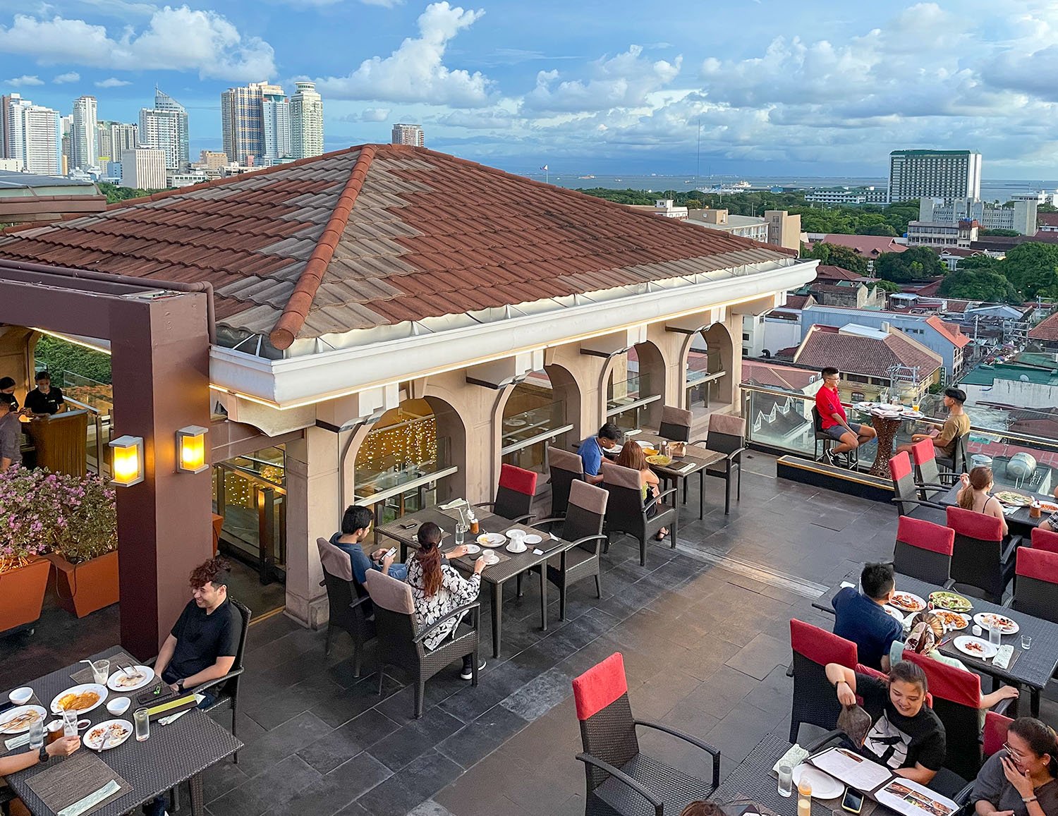 Where to Stay When Visiting Intramuros, Manila — xyzAsia