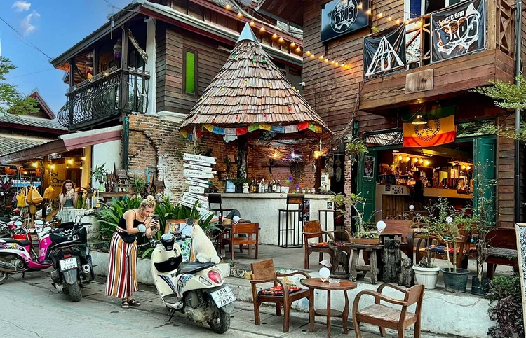 The Mae Hong Son Loop: Thailand’s Most Scenic Drive — xyzAsia