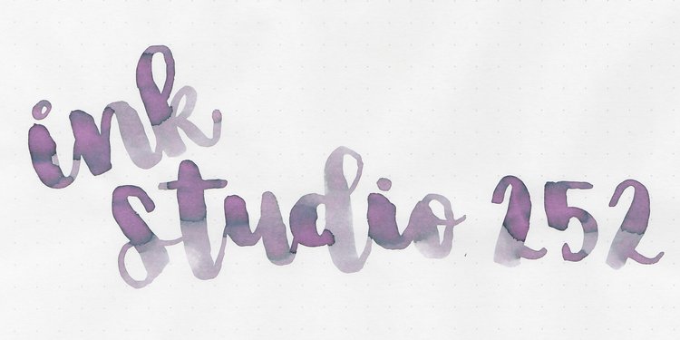 Ink Review #1352: Sailor Ink Studio 252 — Mountain of Ink