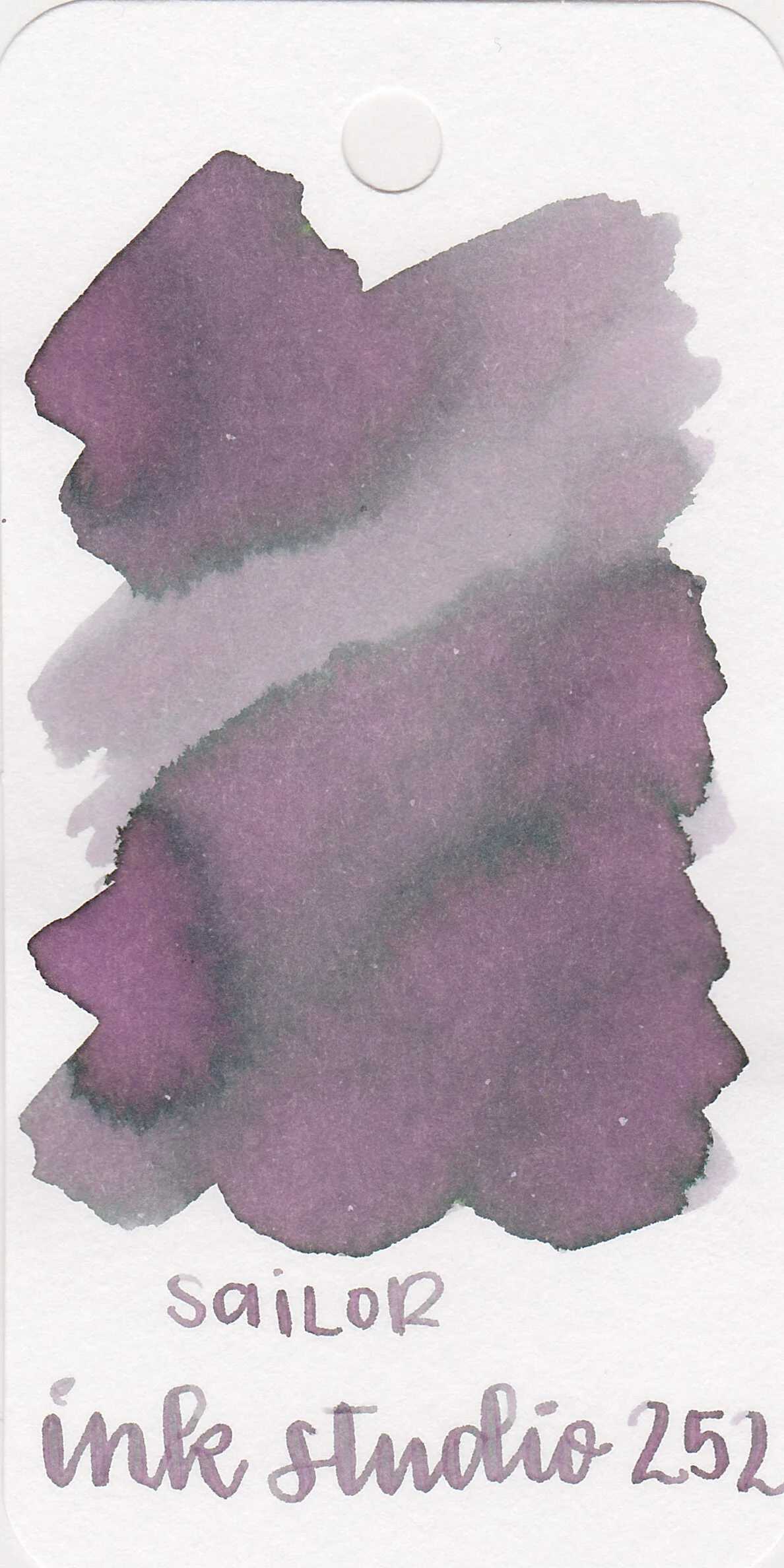 Ink Review #1352: Sailor Ink Studio 252 — Mountain of Ink
