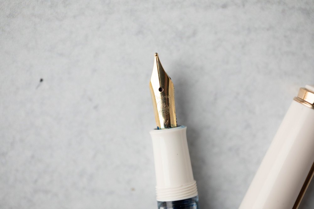 Pelikan M200 Pastel Blue — Mountain of Ink