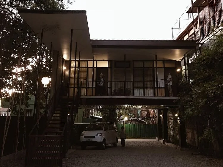 Rates & Amenities / BOOK — Vessel Hostel