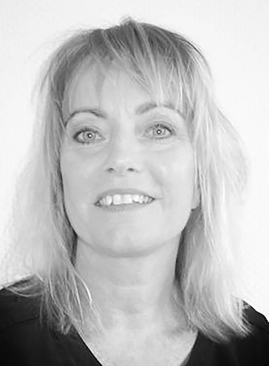 Team — ICONIC FASHION AMSTERDAM