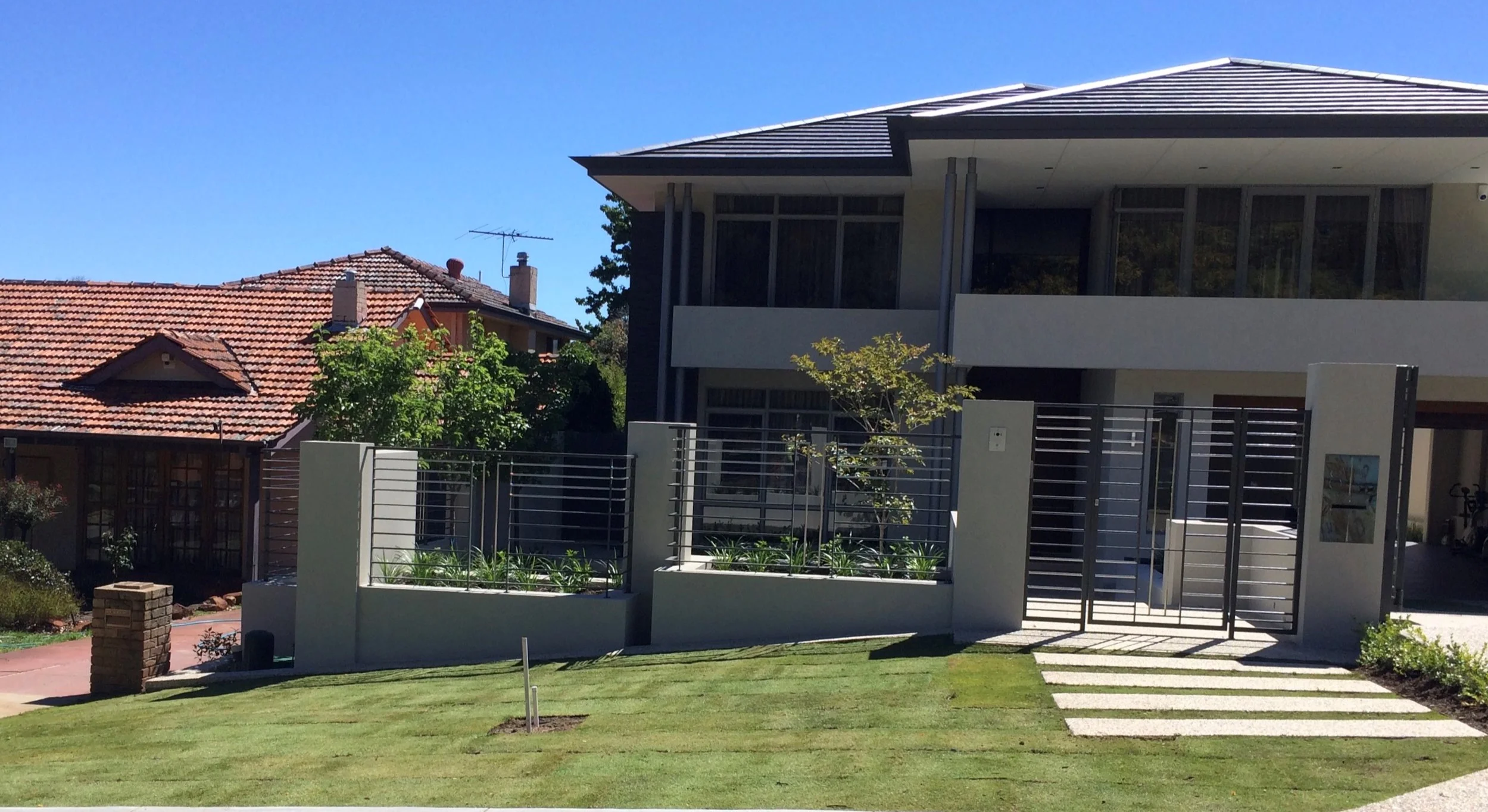 Turf Farm | High quality Roll On Lawn | West Coast Turf