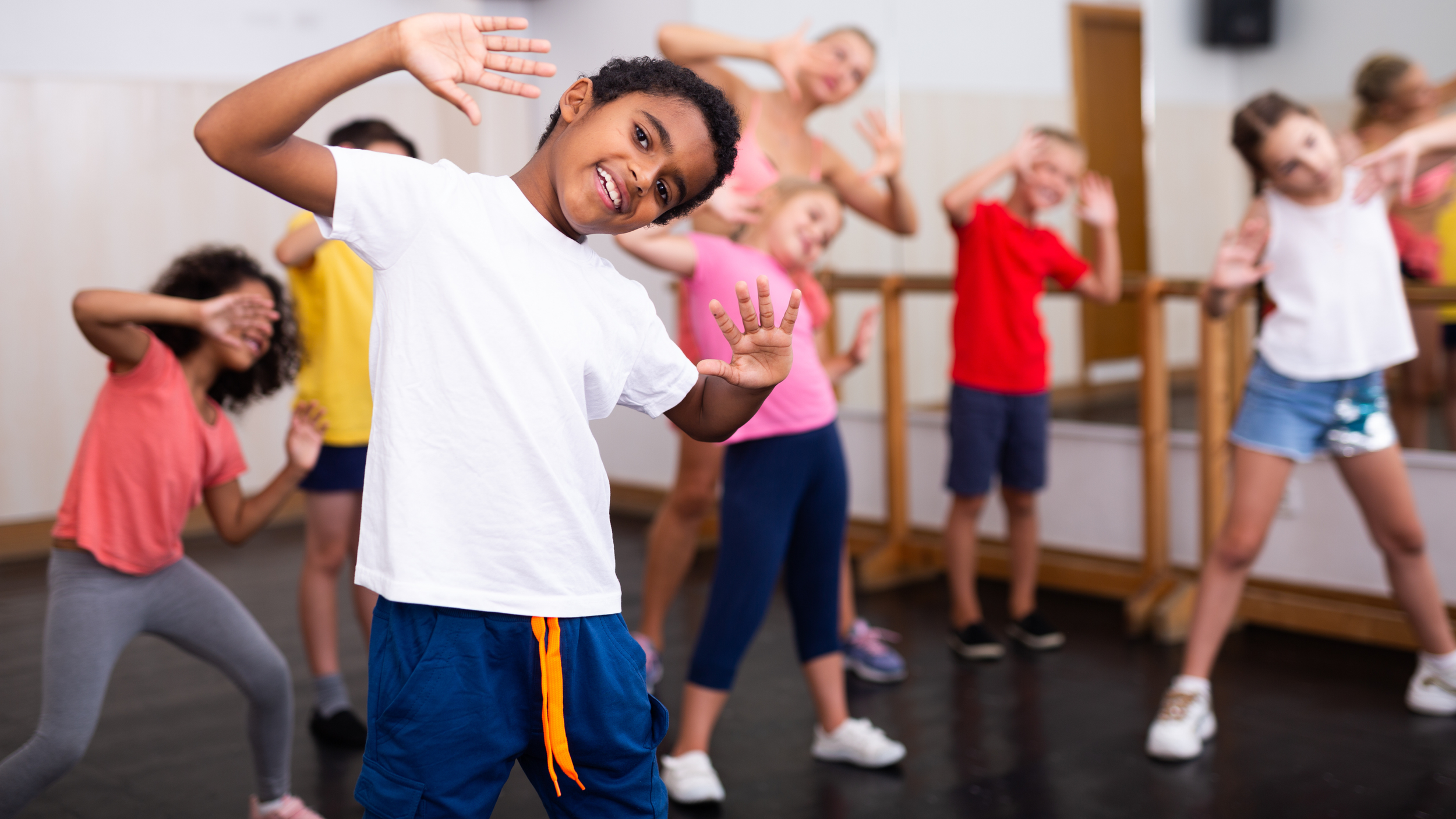 Gotta Keep Dancing: A fun dance-and-pose song for kids! — Music for Kiddos