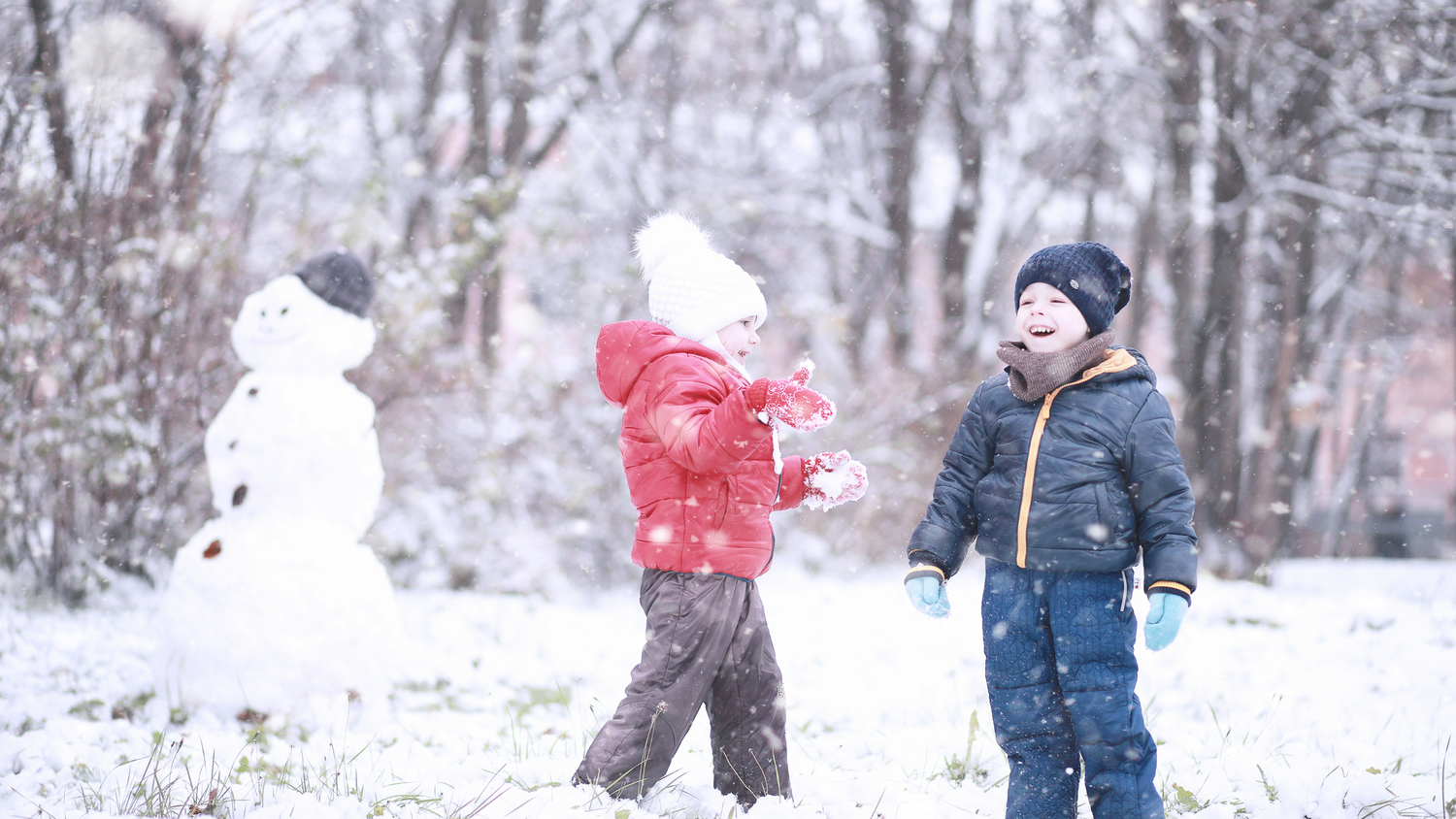 It’s Snowing Outside: A Fun Winter Song to Get Kids Moving! — Music for ...