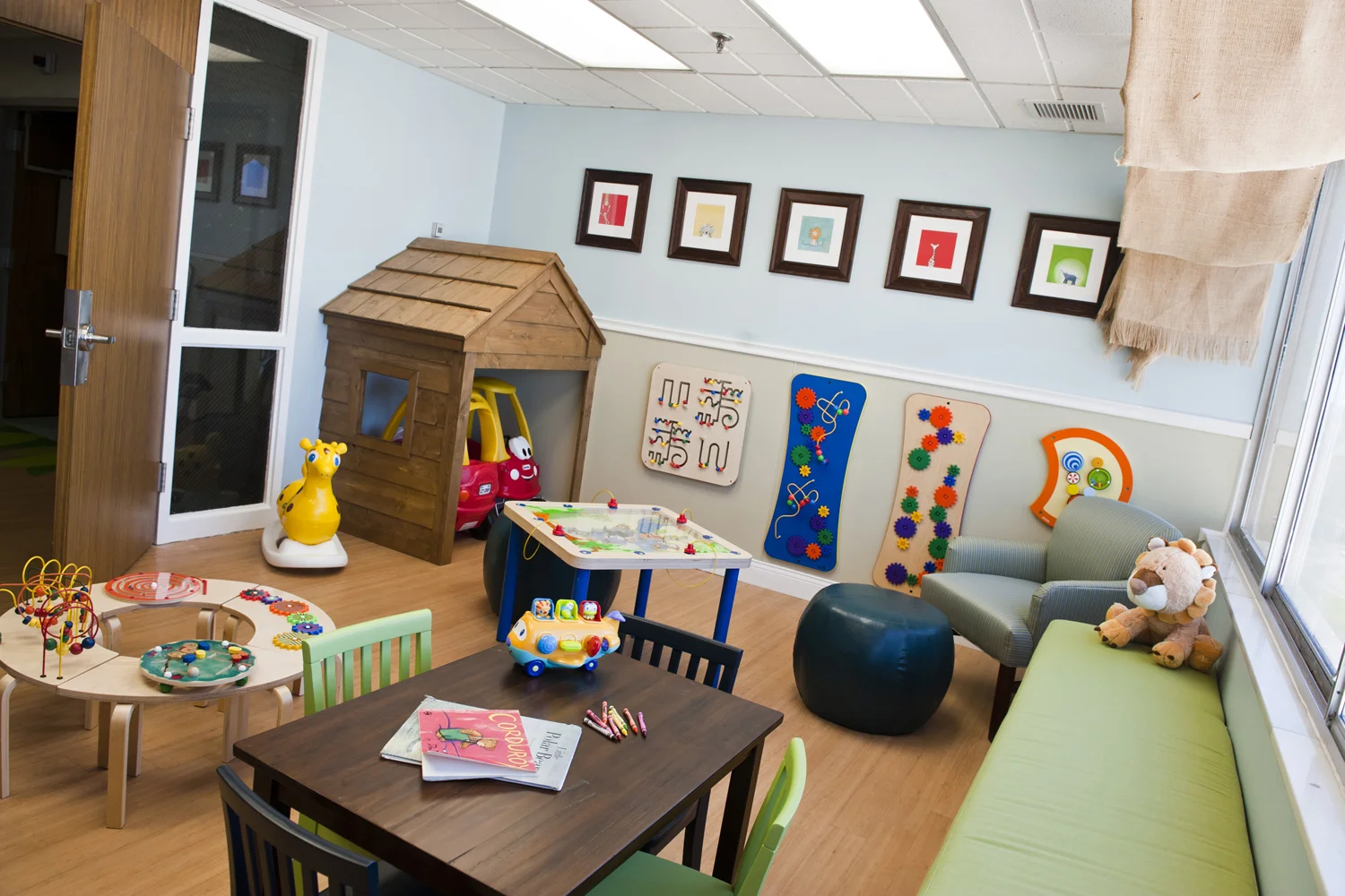 Cathy Green Interiors - P-Chippenham Hospital Playroom