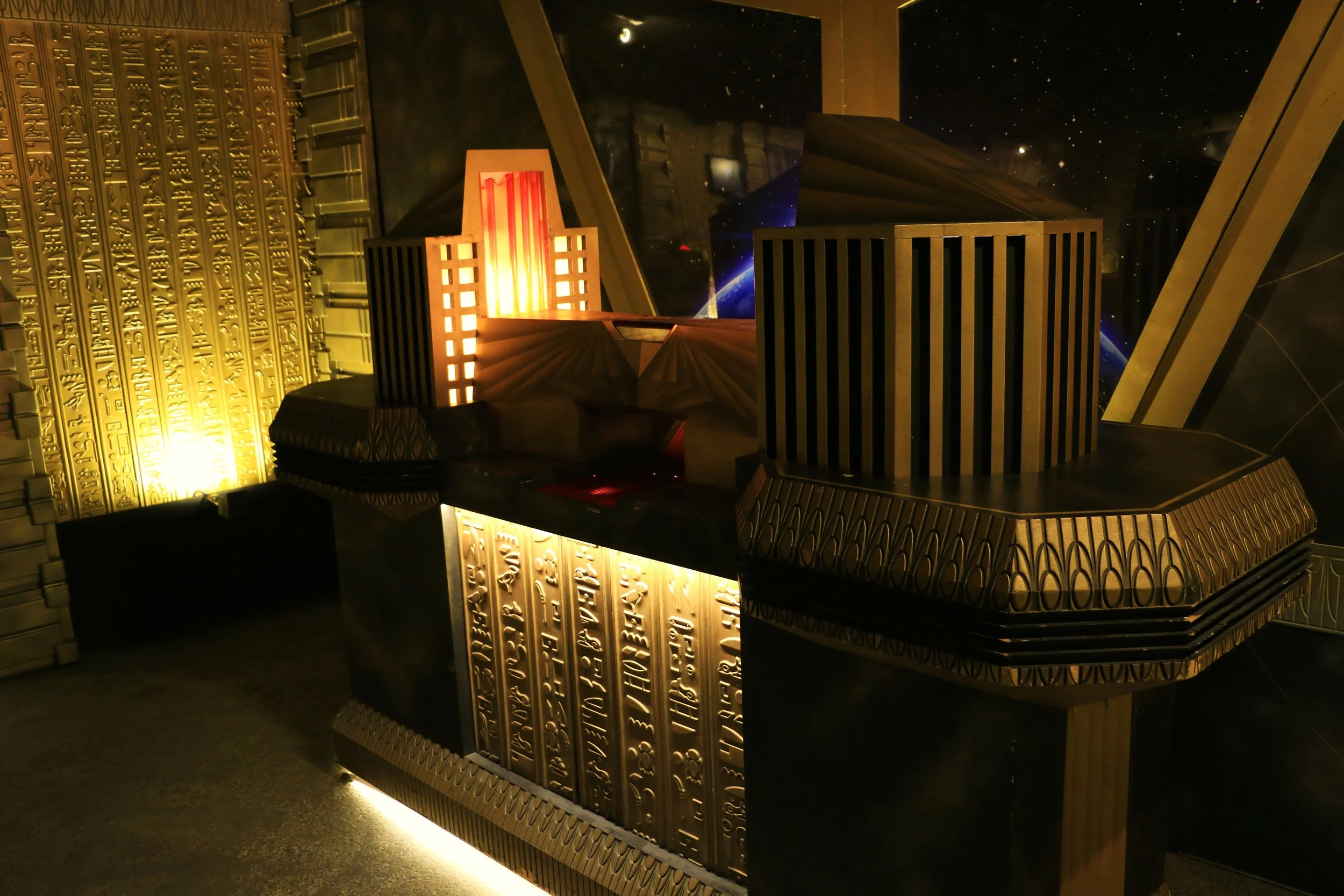 Exhibitions Stargate — Atlante Props