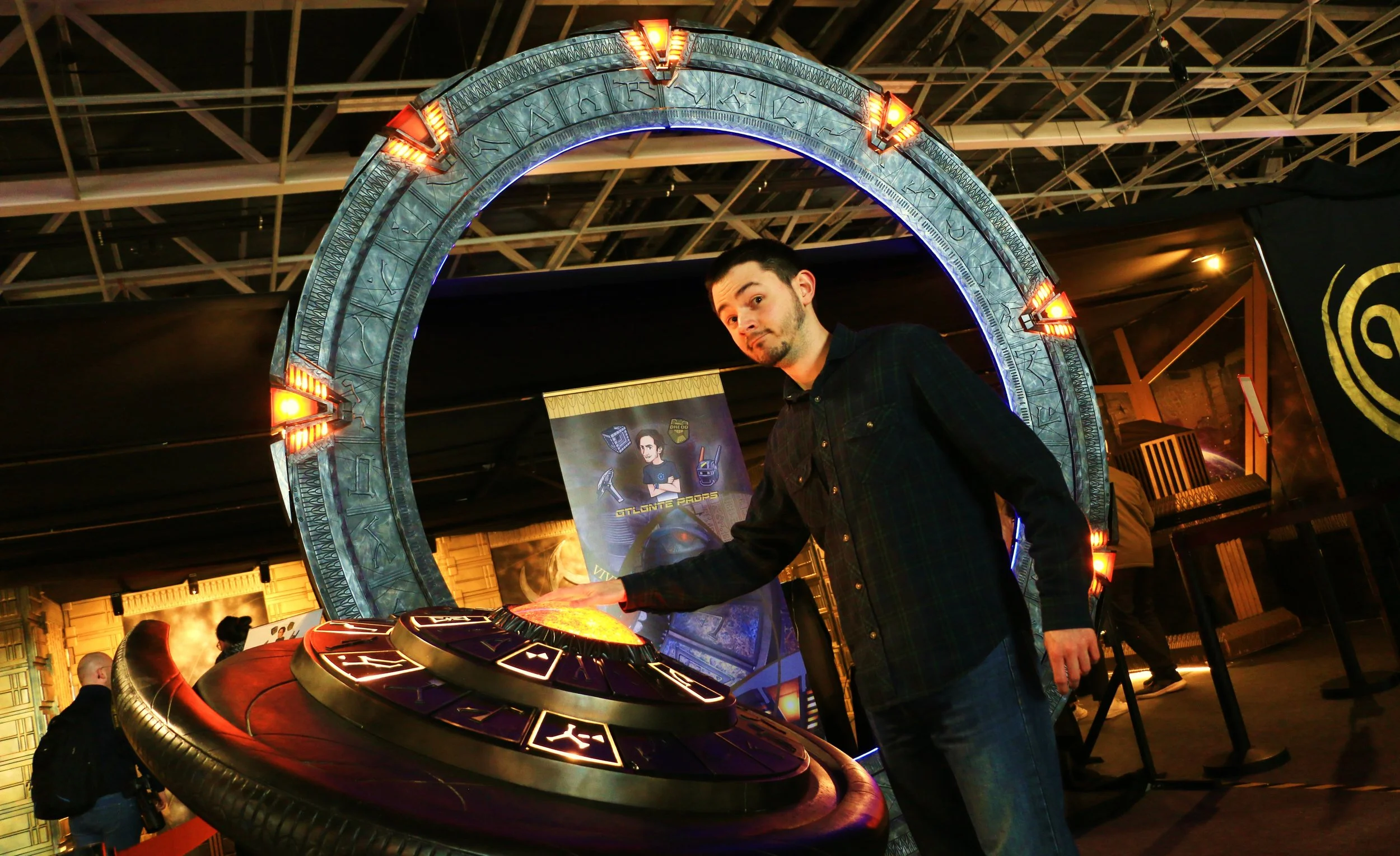 Expositions Stargate — Atlante Props