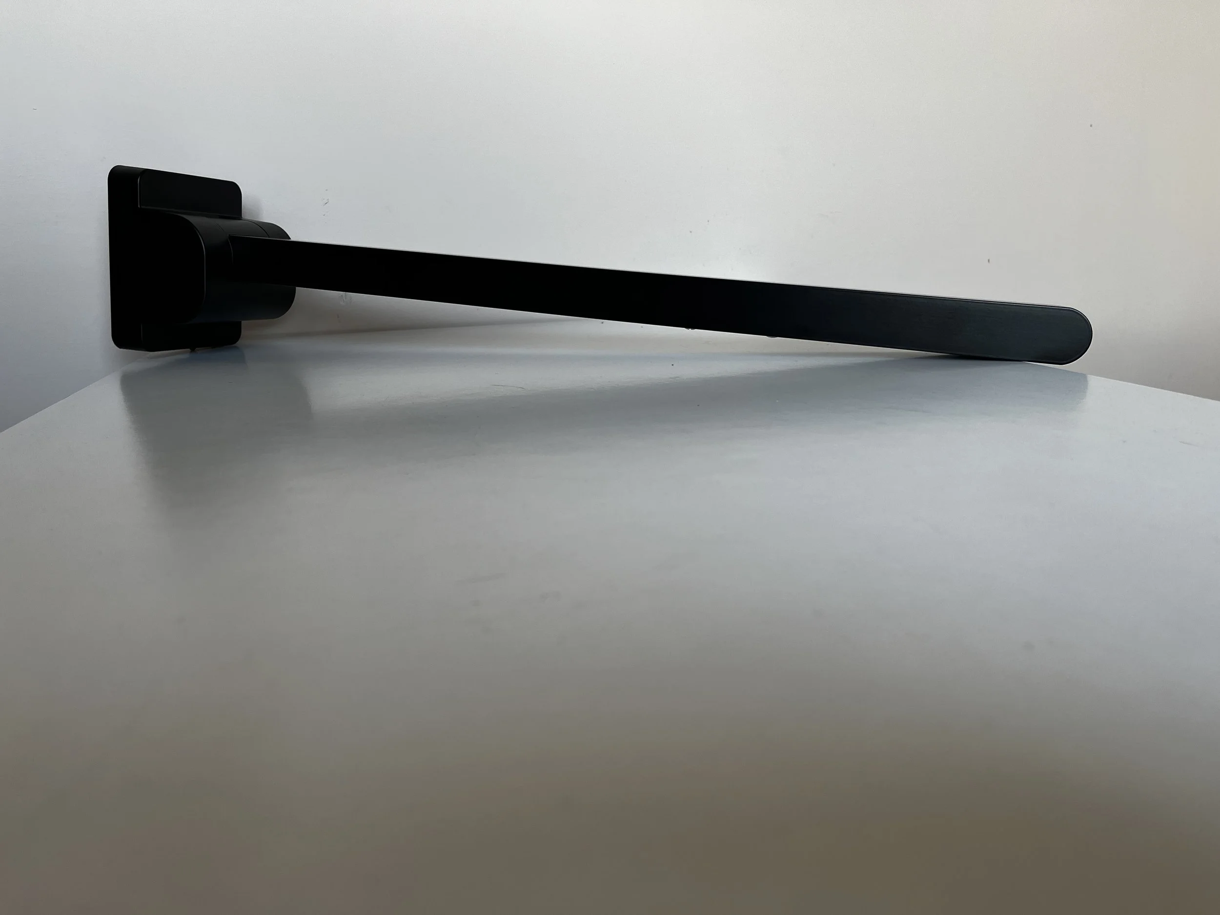 HUG Folding and Removable Grab Bar