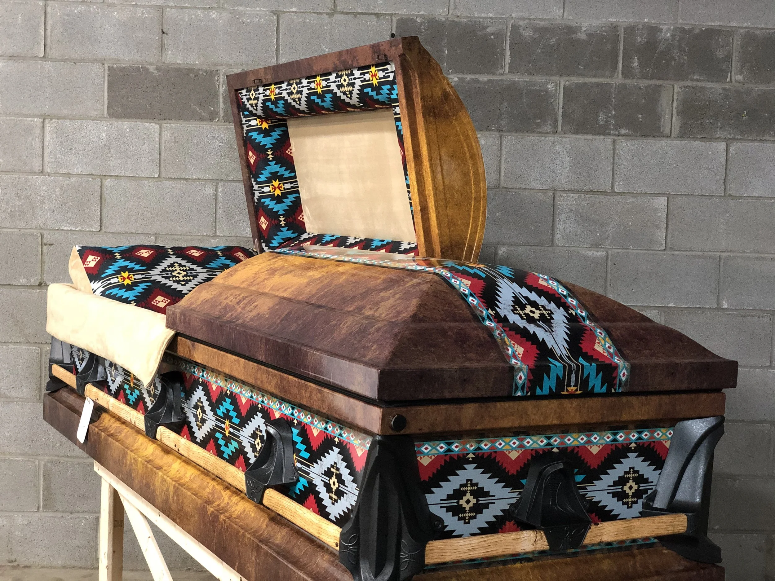 Native American — Caskets of Honor