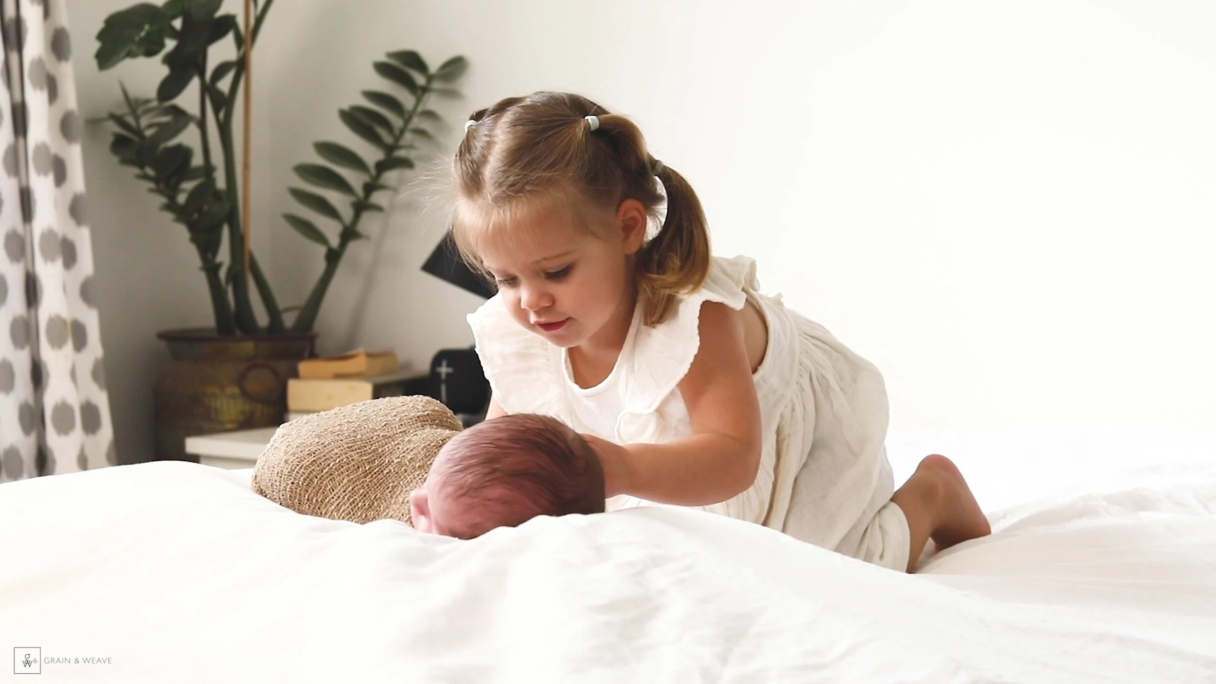 Natural and Candid Newborn Baby Photography, Captured in the Comfort of ...