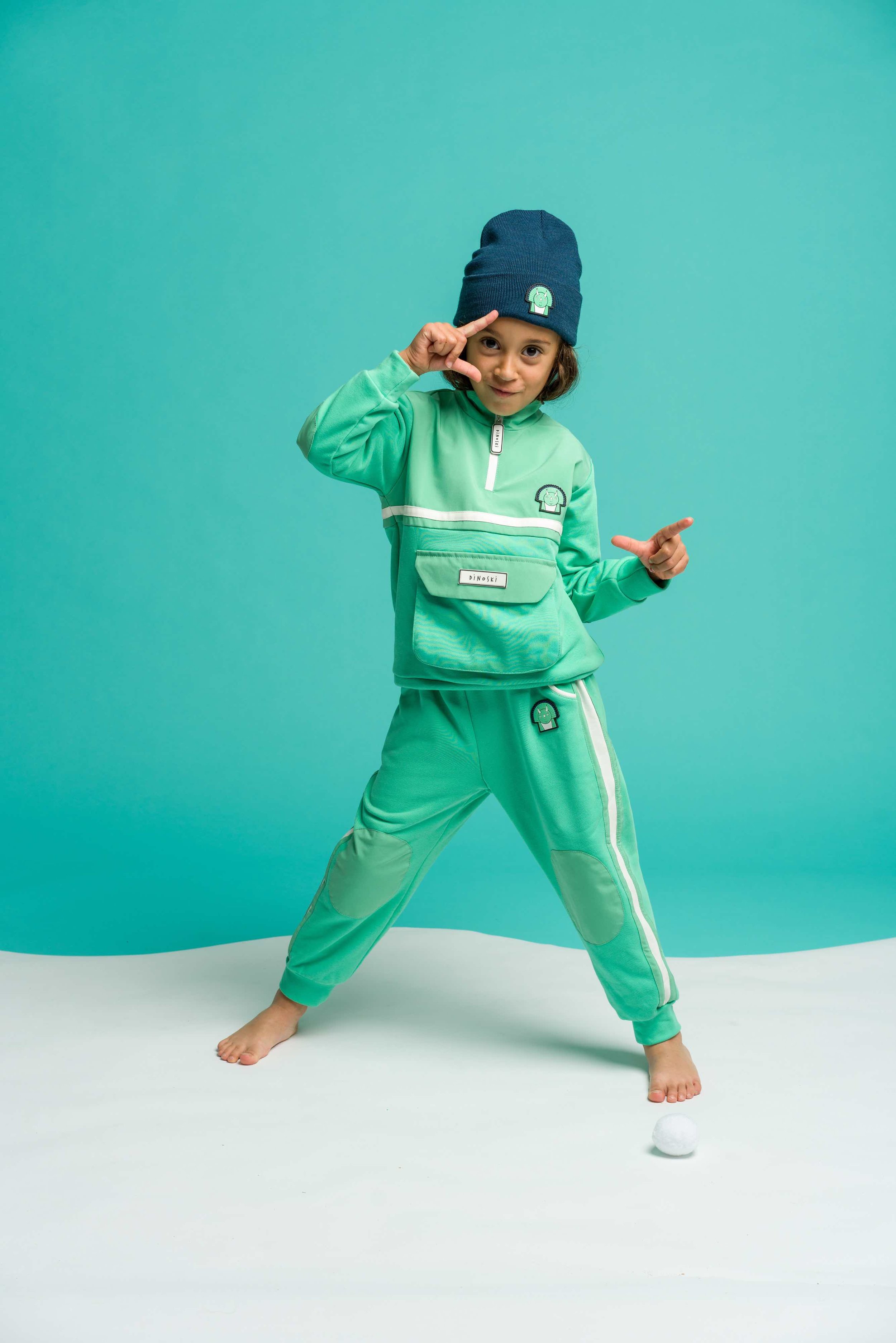 Roarsome - Kids Clothing & Family Adventures