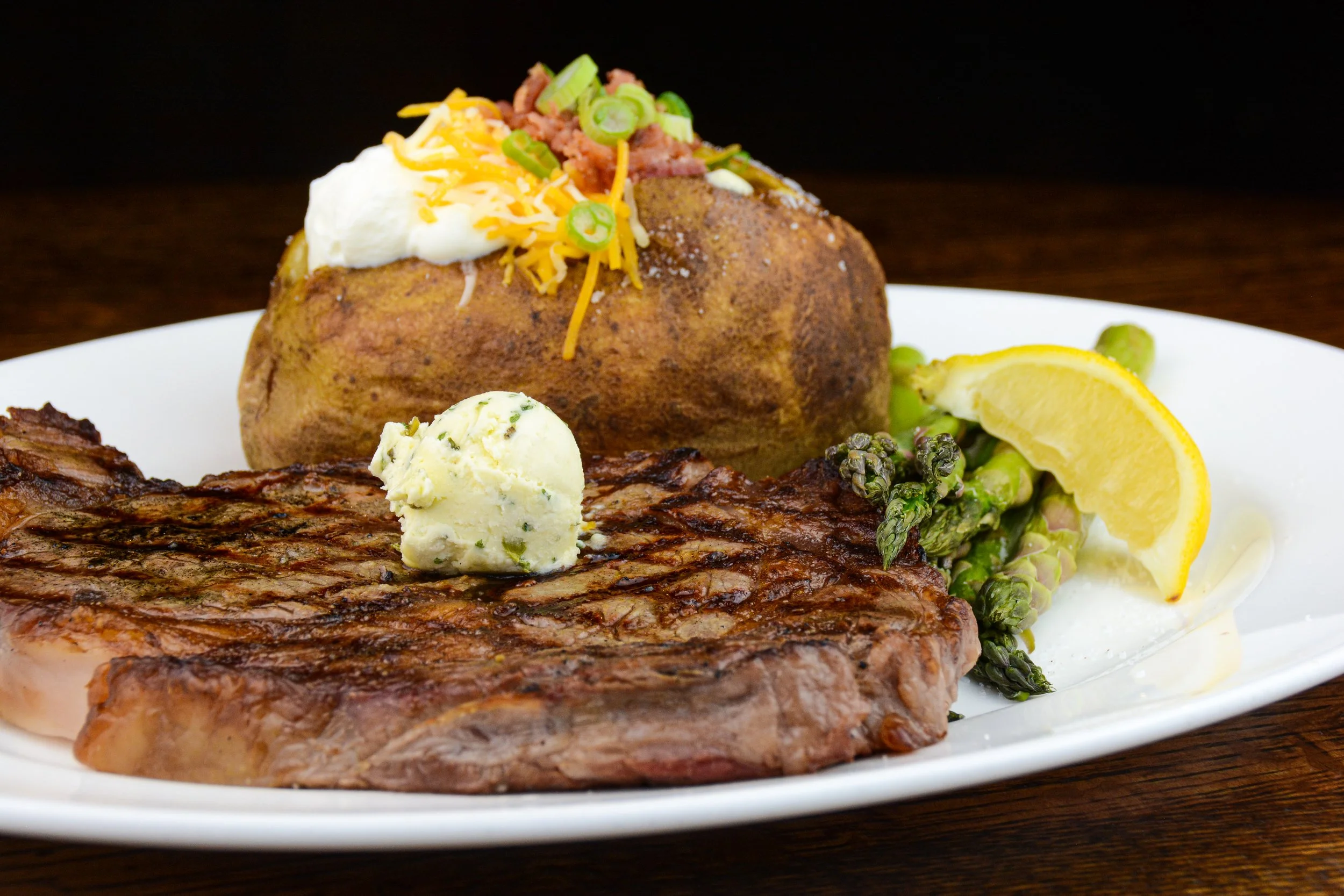 Mad Boar Restaurant & Pub