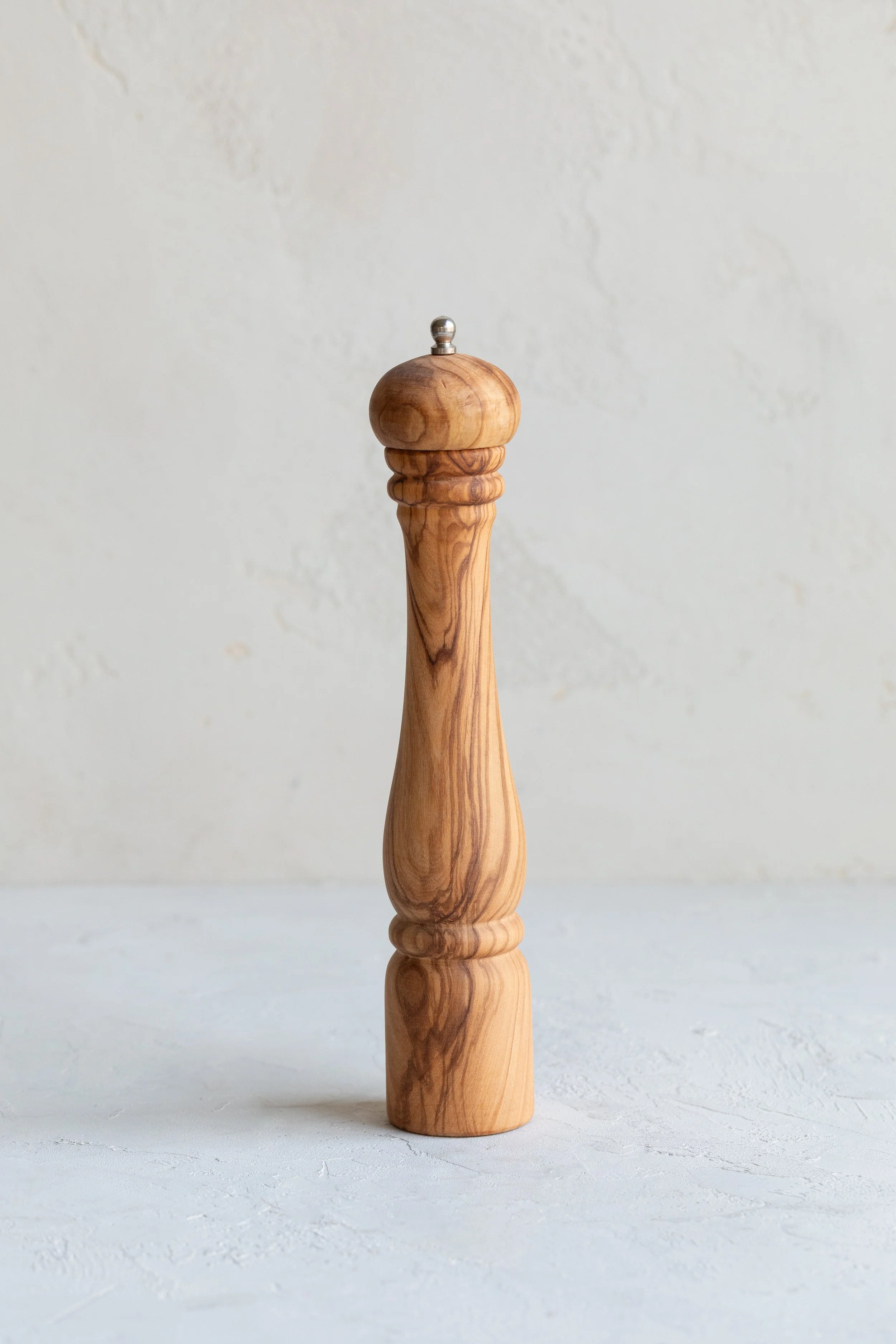 Olive Wood Pepper Grinder — Hoppe Shoppe