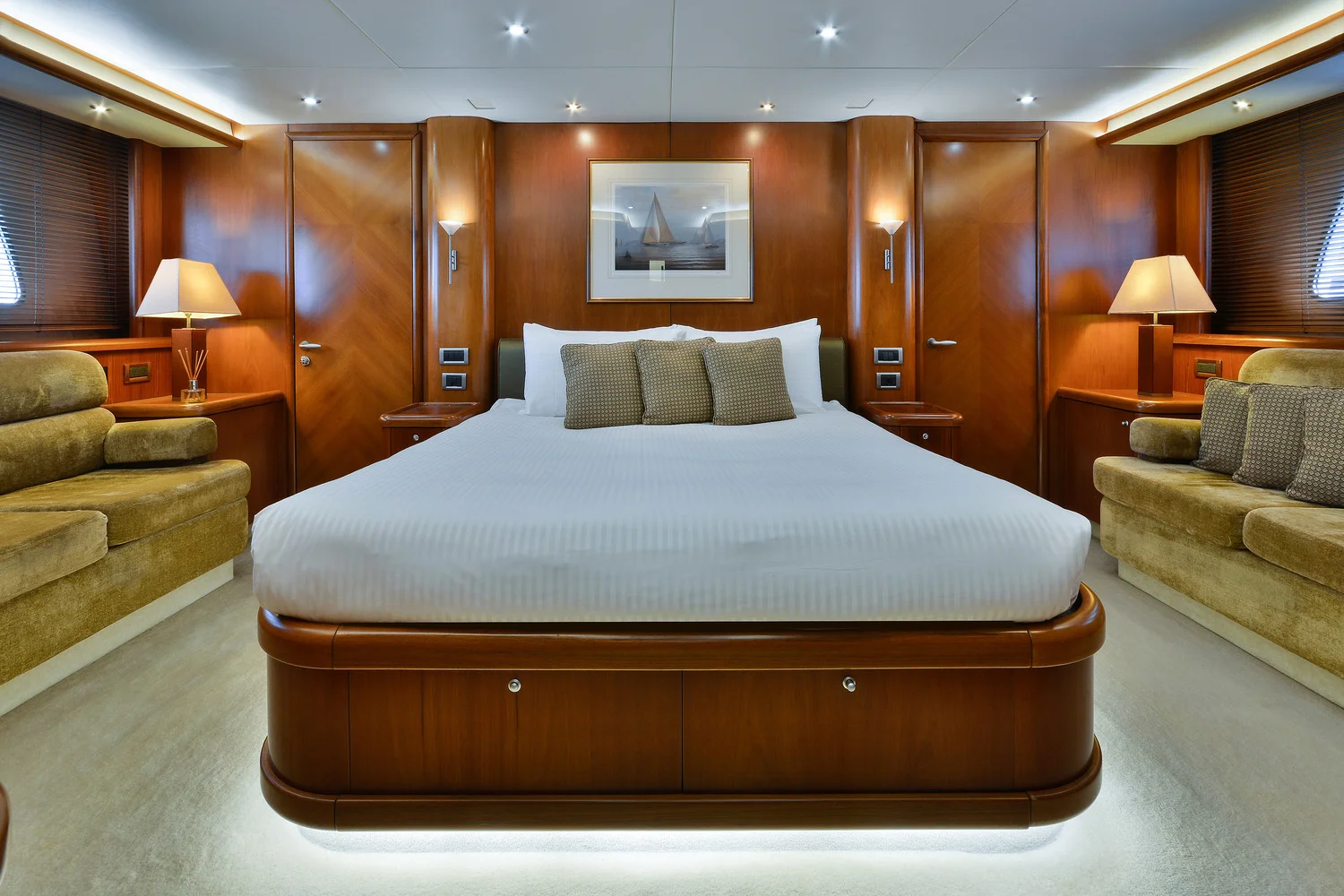 M.V Alani — Luxury Yachts Whitsundays | Bareboating and Crewed Luxury ...