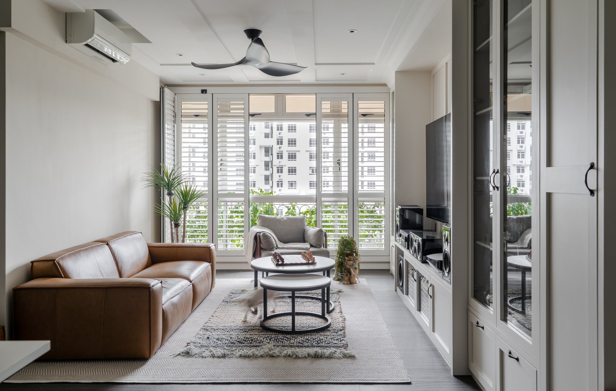 COLONIAL STYLE HOUSE — BuildBuilt